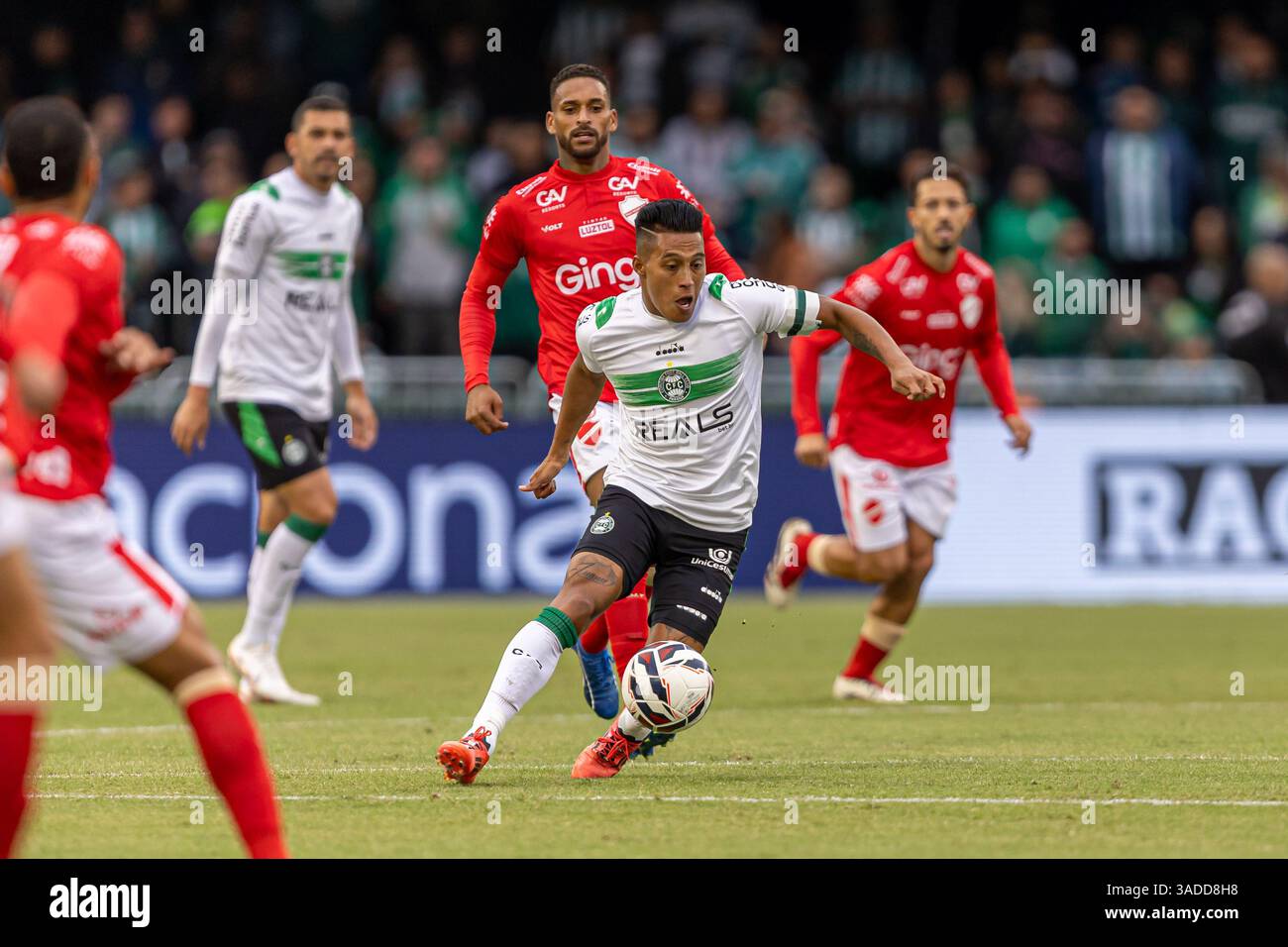 Curitiba, Brazil. 05th Apr, 2025. PR - CURITIBA - 04/05/2025 - BRAZILIAN B 2025, CORITIBA x VILA ...