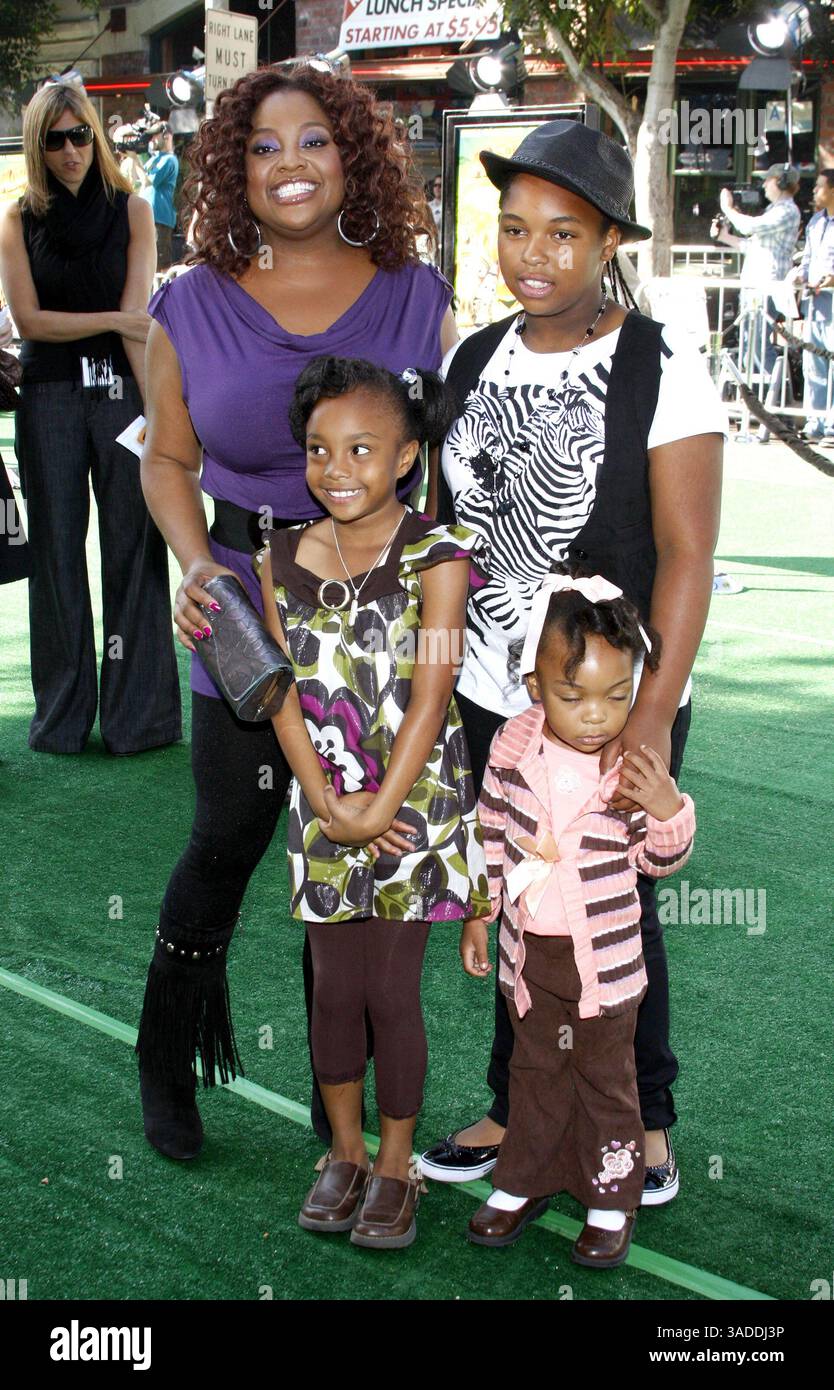 WESTWOOD, CA - OCTOBER 26, 2008: Sherri Shepherd at the Los Angeles ...