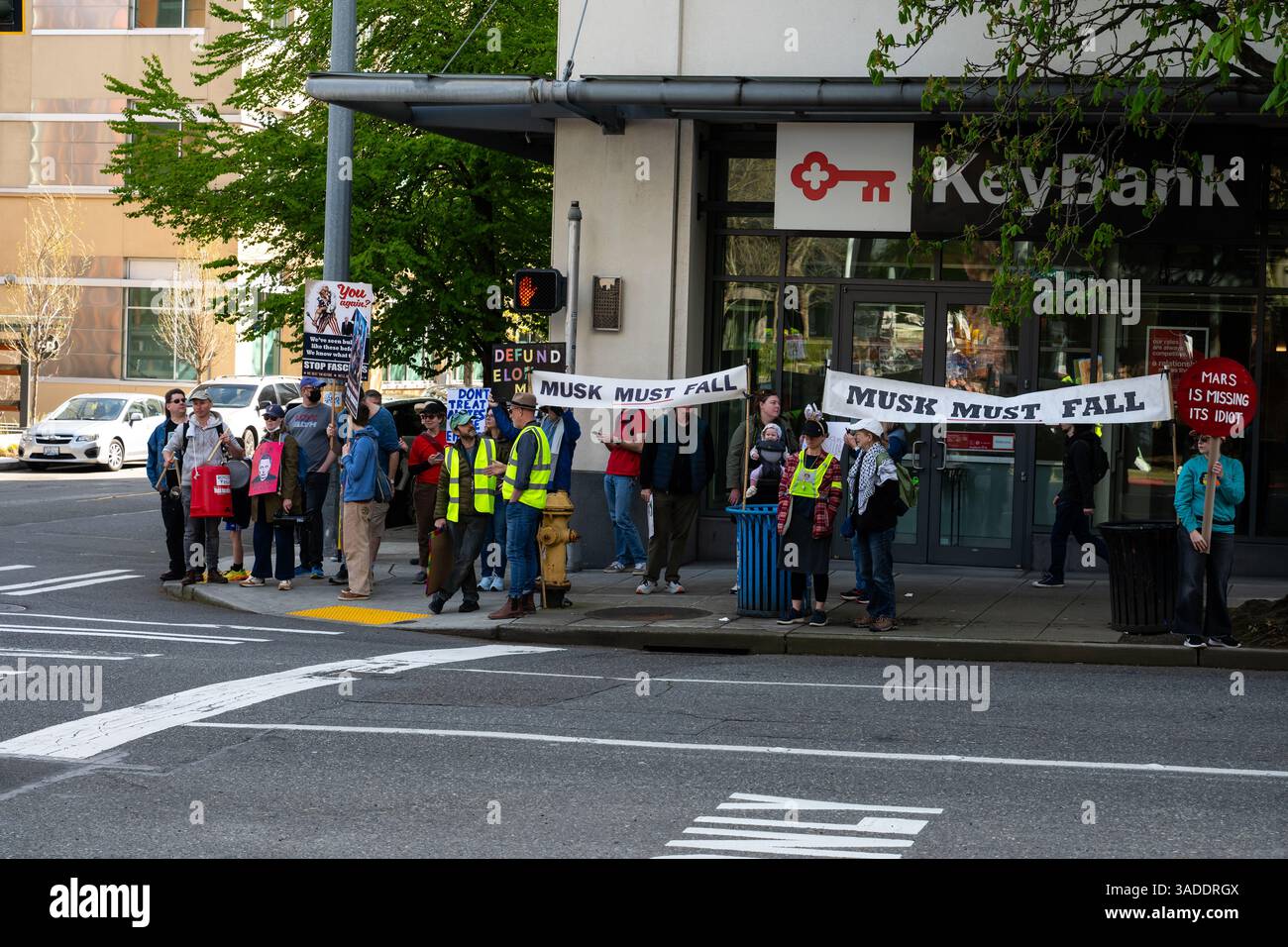Seattle, USA. 5th Apr 2025. Activists continue to gather at the South ...