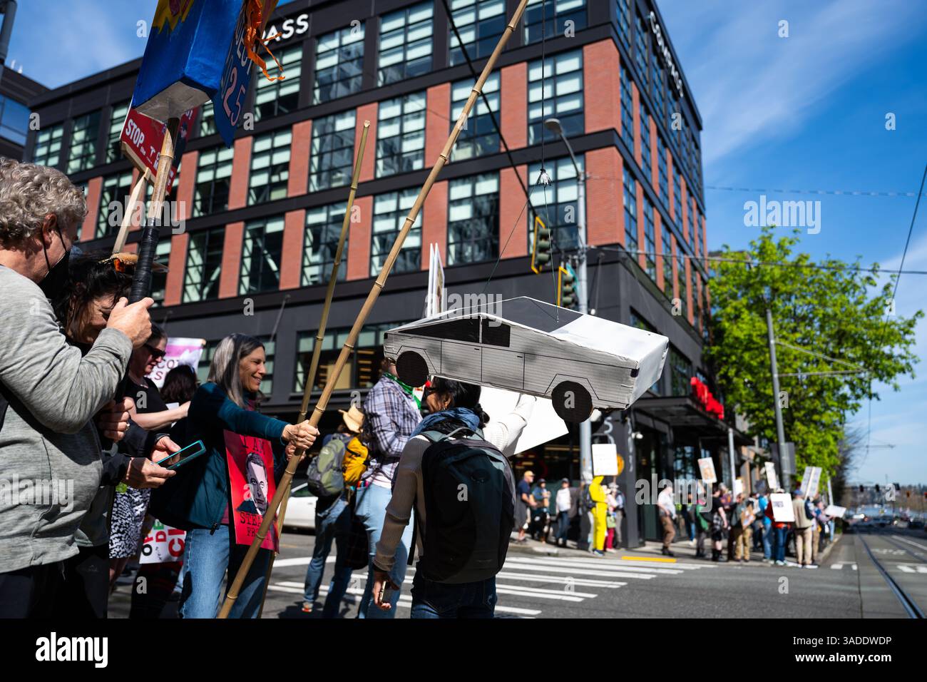 Seattle, USA. 5th Apr 2025. Activists continue to gather at the South ...