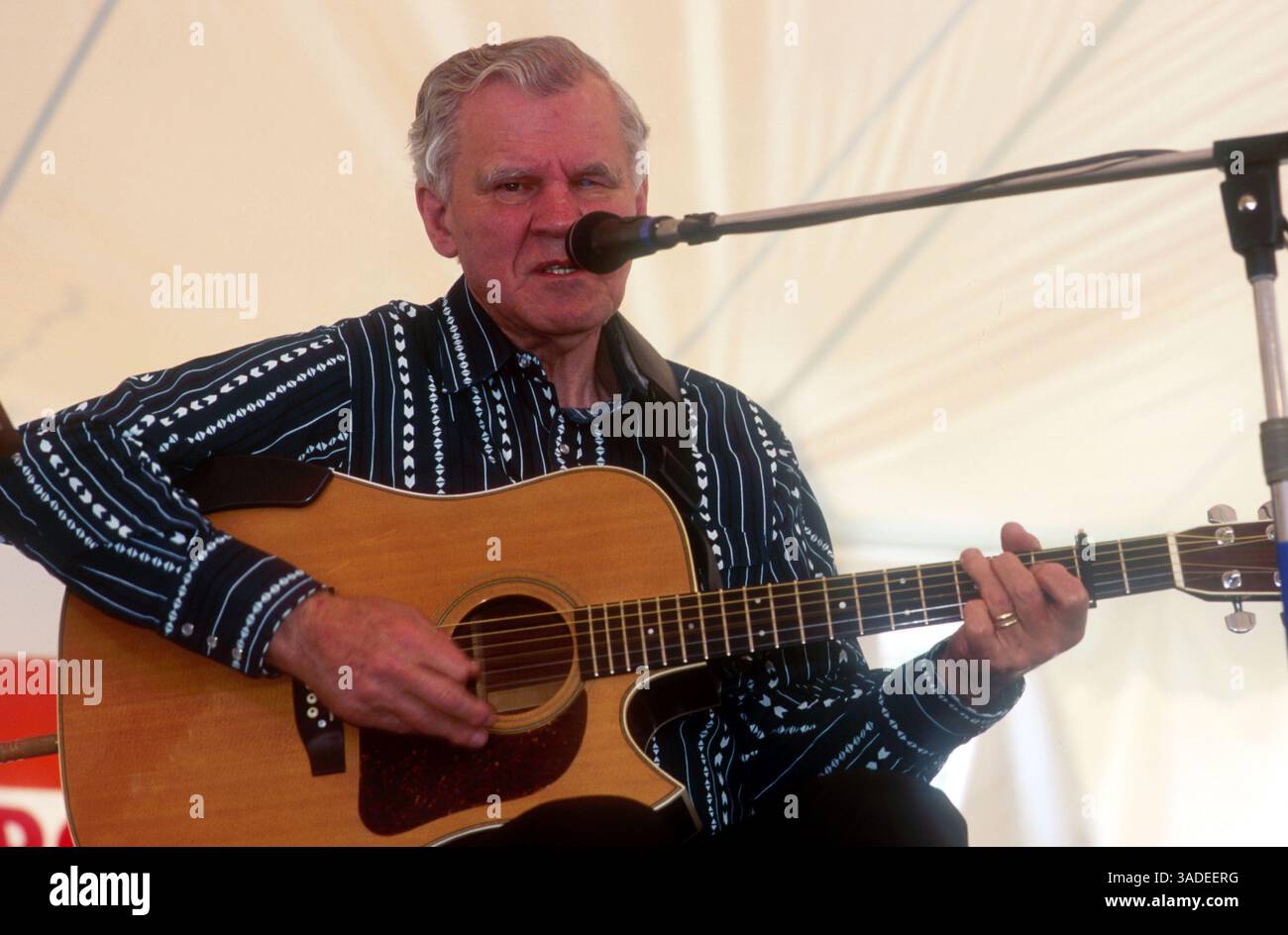 Doc watson merlefest hi-res stock photography and images - Alamy