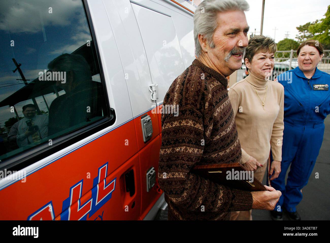 CoCo Walters / The Californian.James Bailey and his wife Joyce stand ...