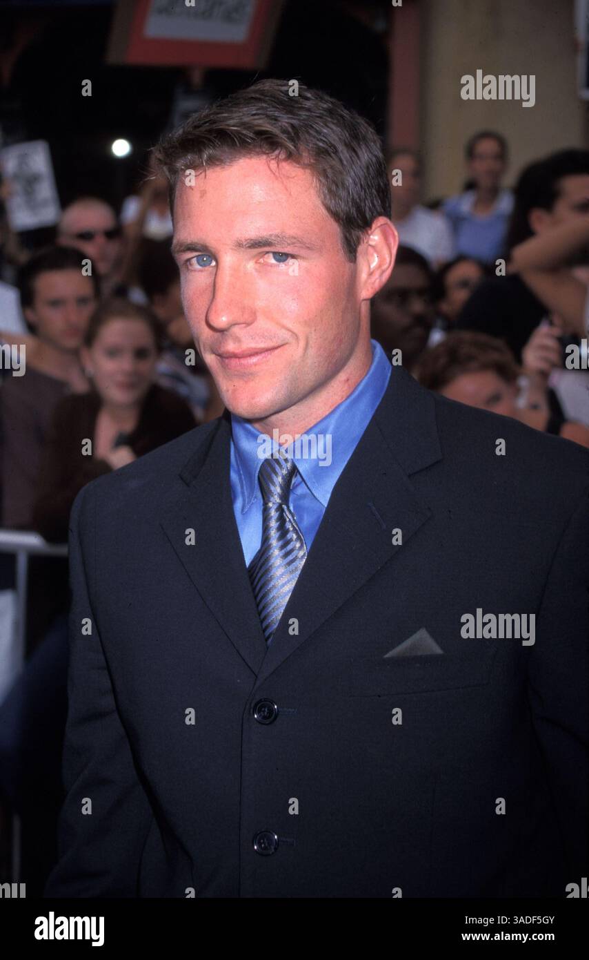 Jul 21, 1998; Los Angeles, CA, USA; Actor EDWARD BURNS at the premiere ...
