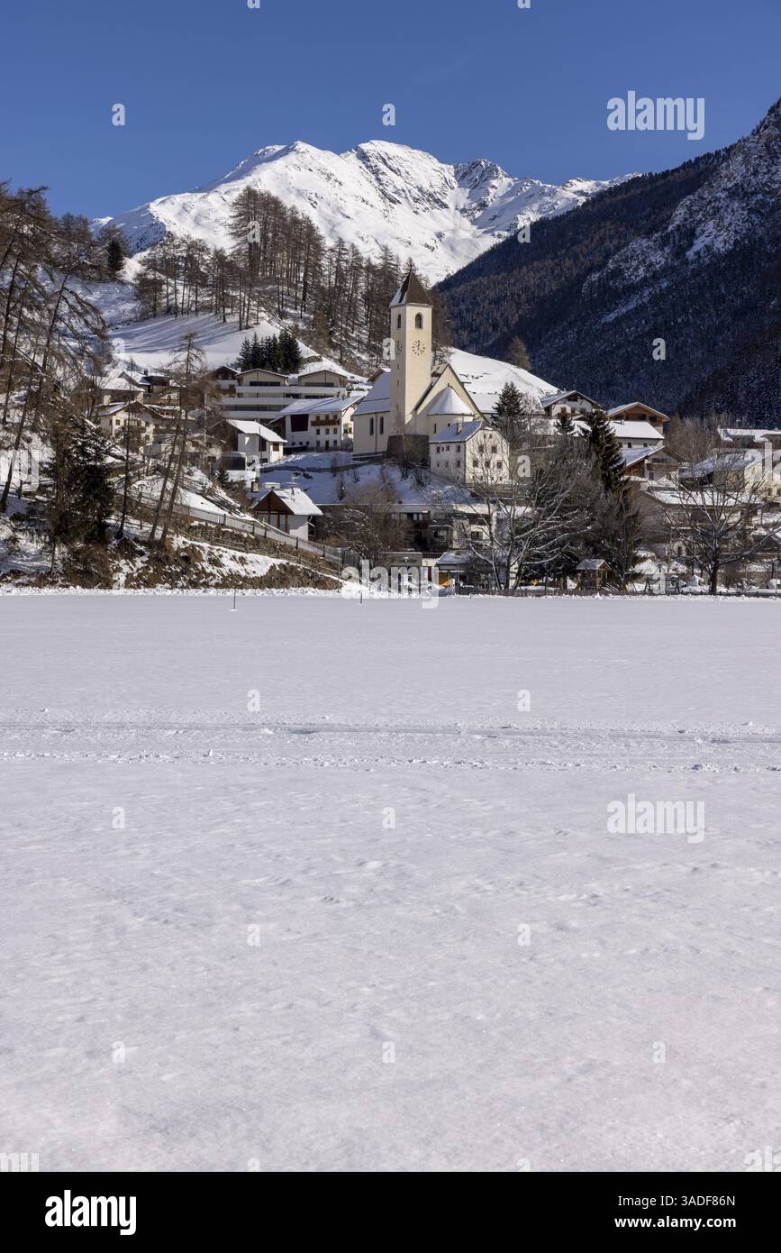 View village graun church hi-res stock photography and images - Alamy