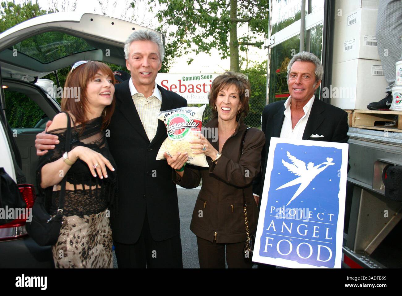 Sep 23, 2004; Los Angeles, CA, USA; JUDY TENUTA, JOHN GRIFFETH, DEANA ...
