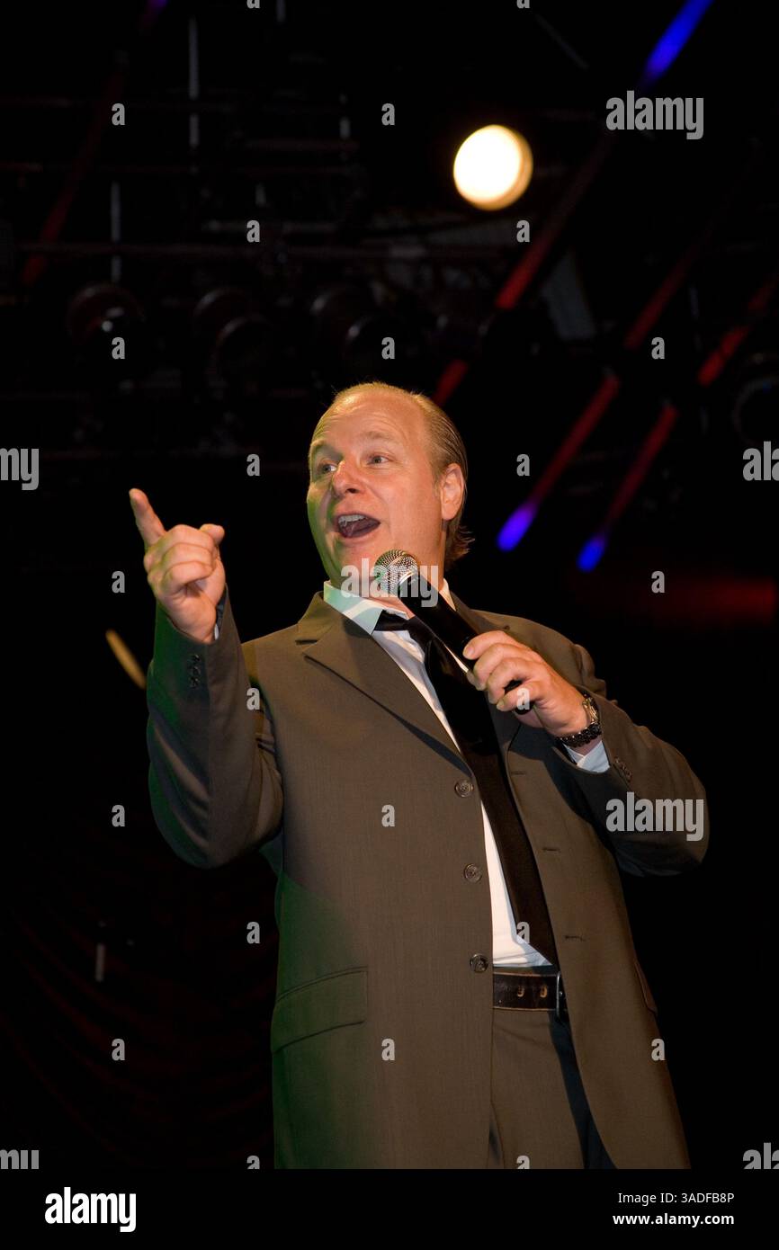Sep 21, 2006 - Los Angeles, California, USA - Comedian MIKE MARINO at ...