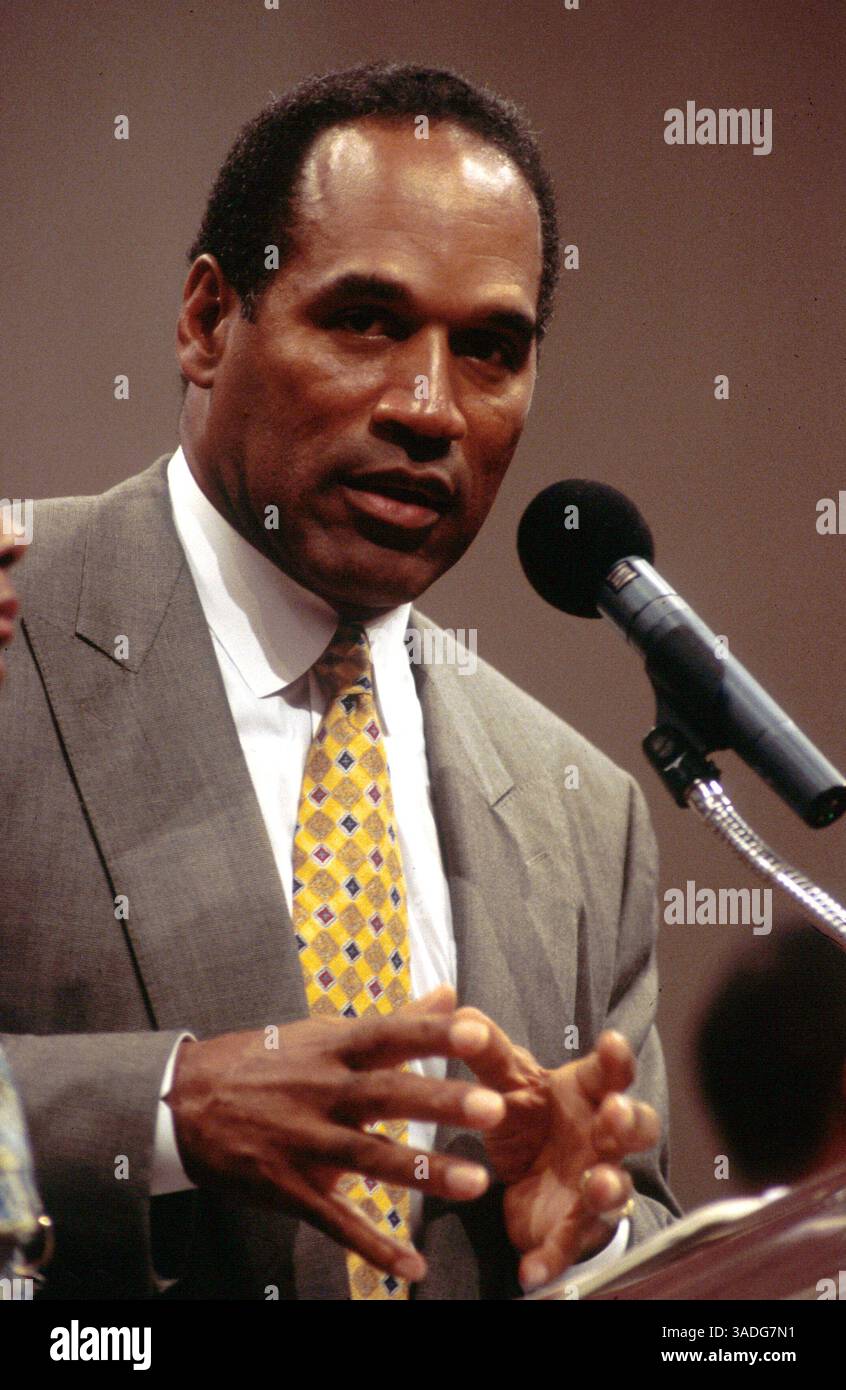 Oj simpson bills hi-res stock photography and images - Alamy