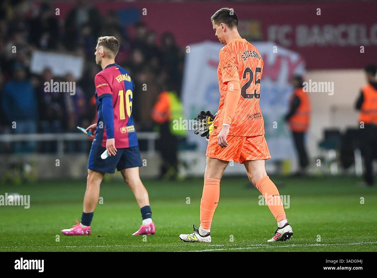 Fermin LOPEZ of Barcelona and Wojciech SZCZESNY of Barcelona look ...