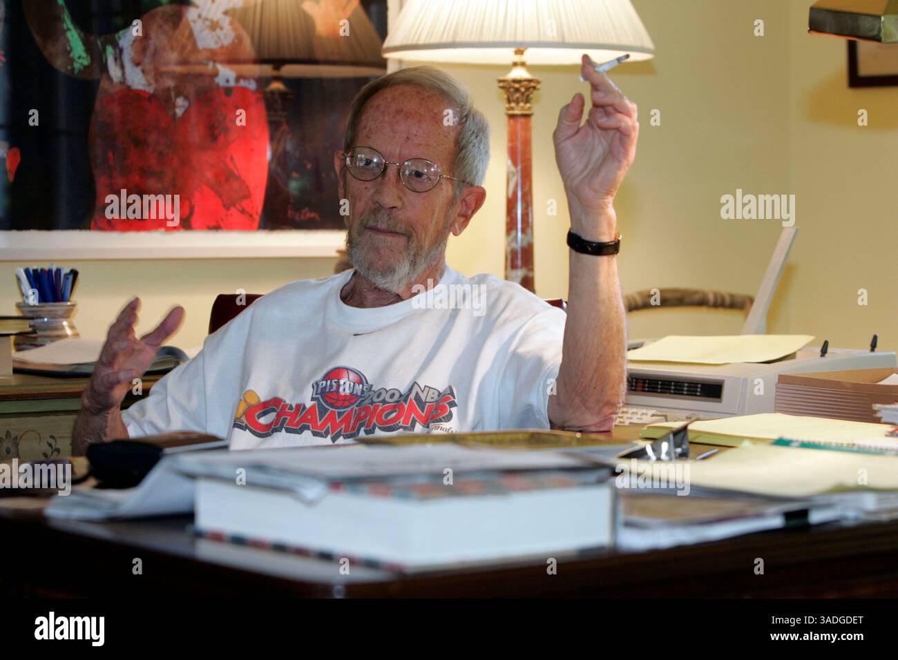 Village of elmore hi-res stock photography and images - Alamy