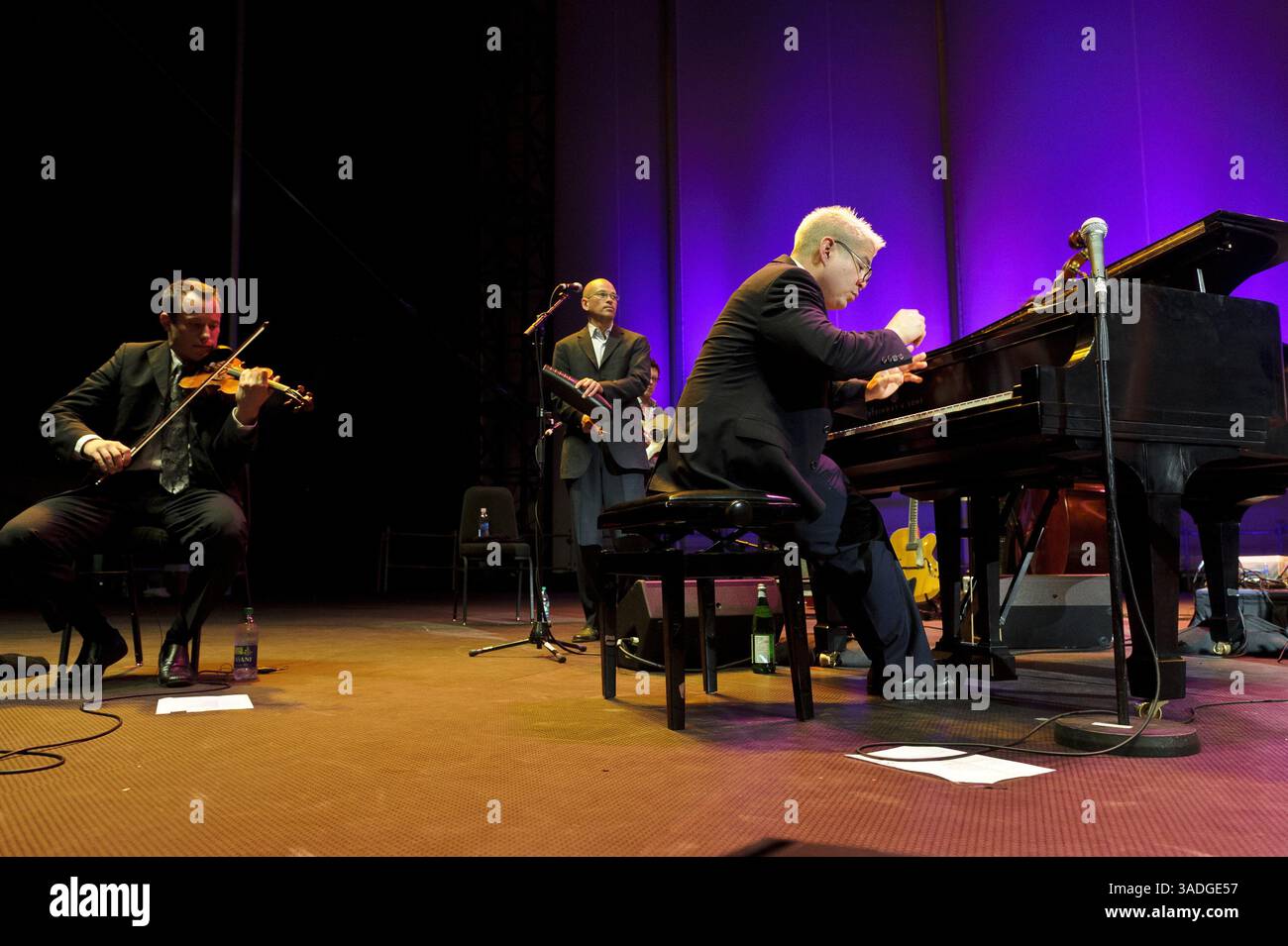 July 20, 2011 - THOMAS LAUDERDALE of Pink Martini at The BlackCreek ...