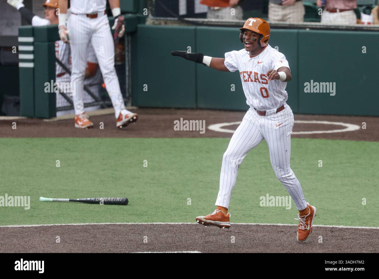 AUSTIN, TX - APRIL 05: Texas infielder Jayden Duplantier (0) makes a ...