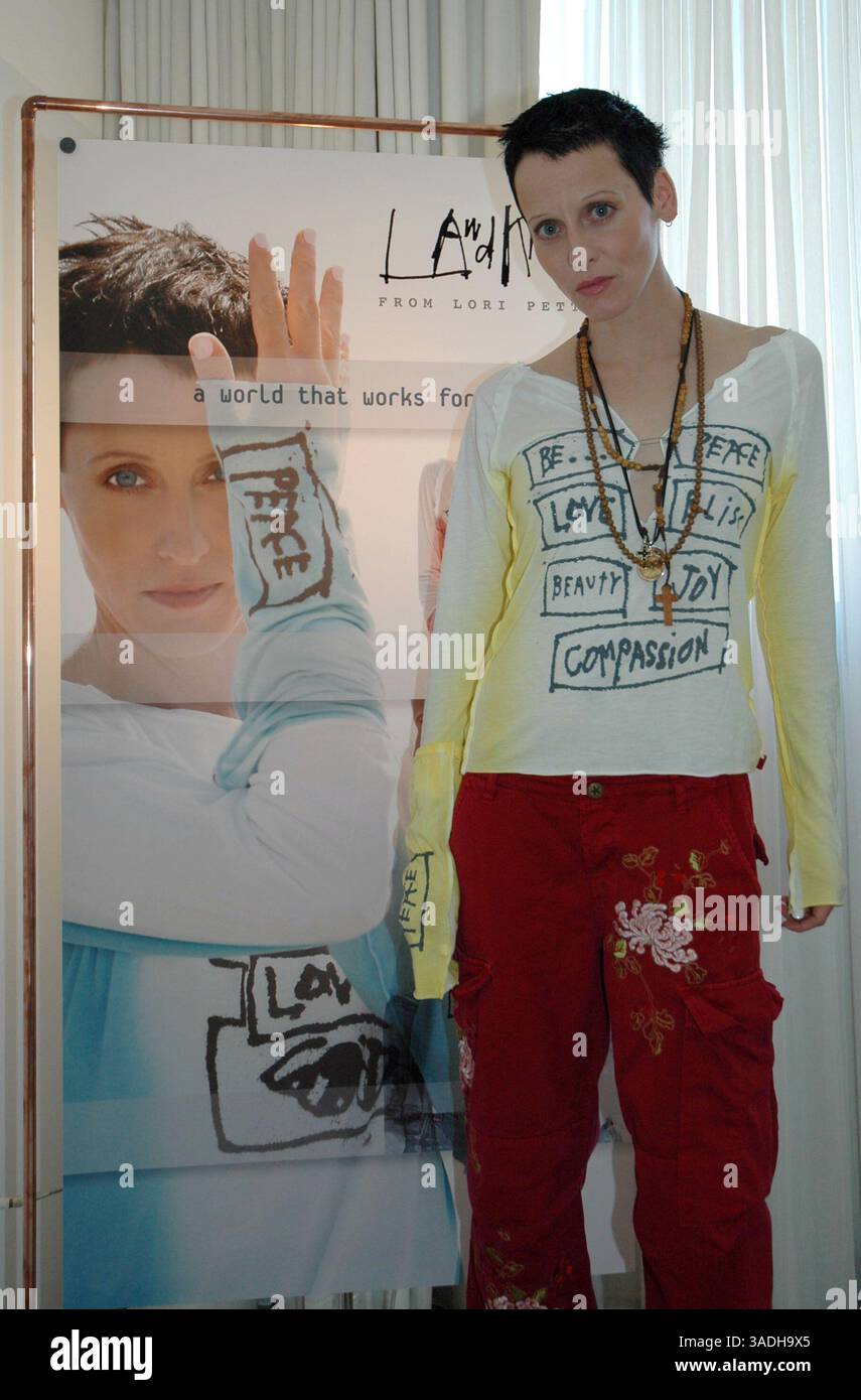 Oct 28, 2004; Hollywood, California, USA; Actress LORI PETTY at the L.A ...