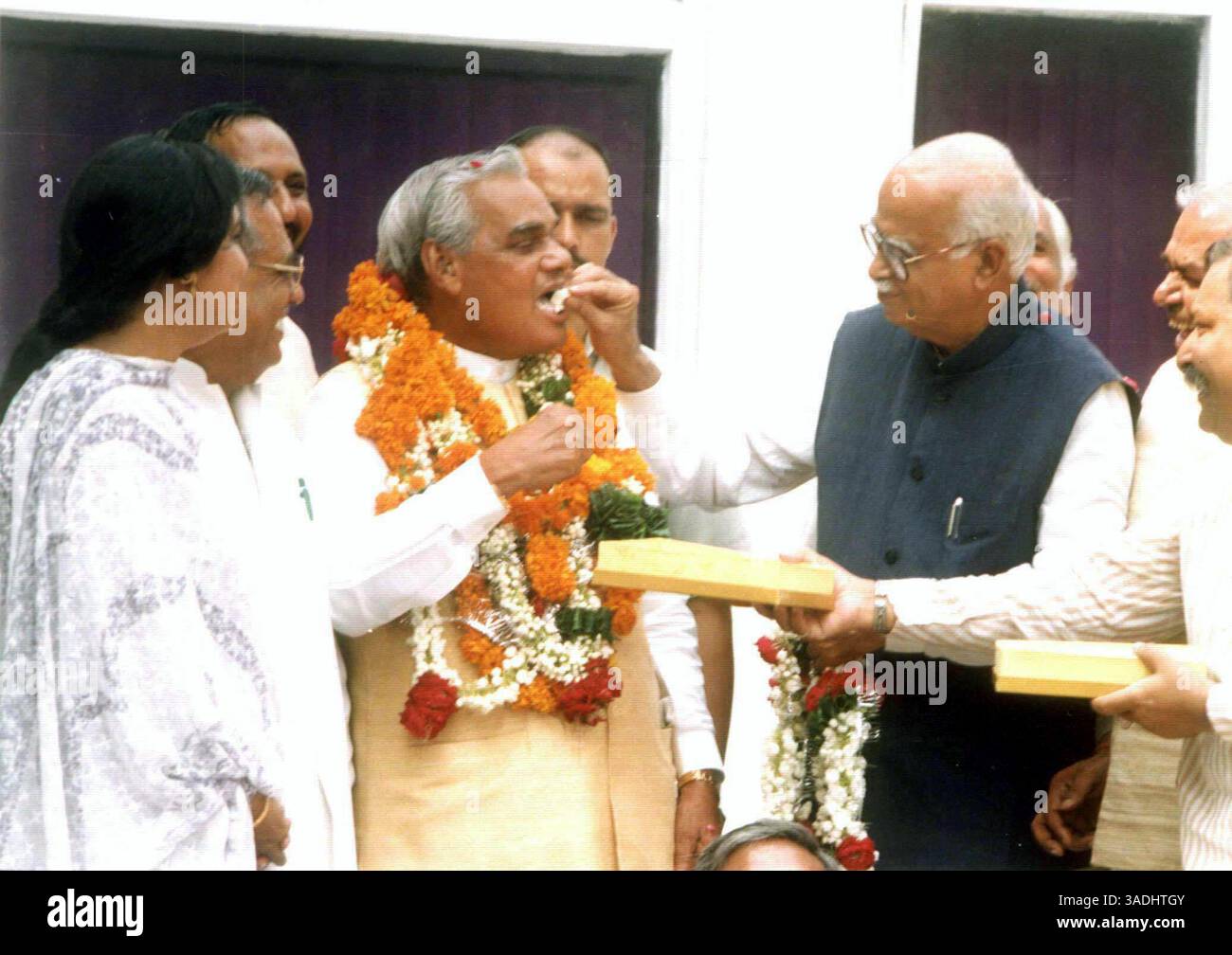 Advani vajpayee hi-res stock photography and images - Alamy