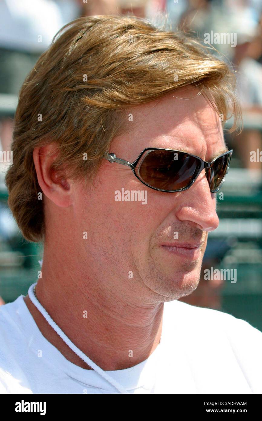 Jul 25, 2004; Vancouver, BC, Canada; NHL star WAYNE GRETZKY before the ...