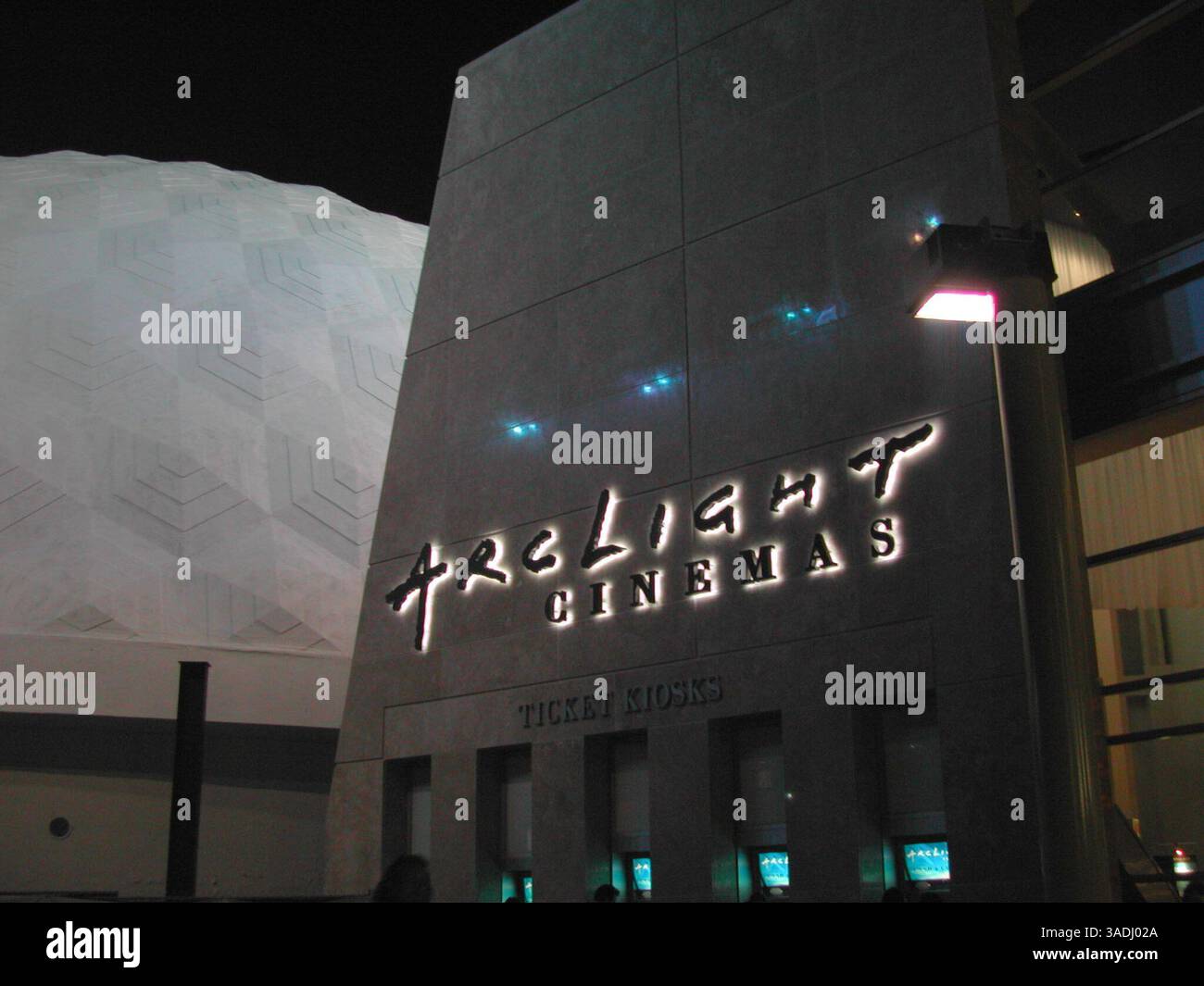 Apr 26, 2002; Los Angeles, CA, USA; ArcLight is where movie lovers ...