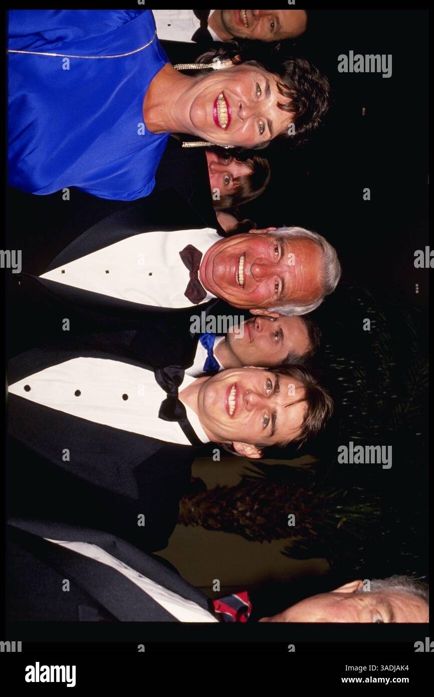 Tom mother father actors male thomas mapother mapother hi-res stock ...