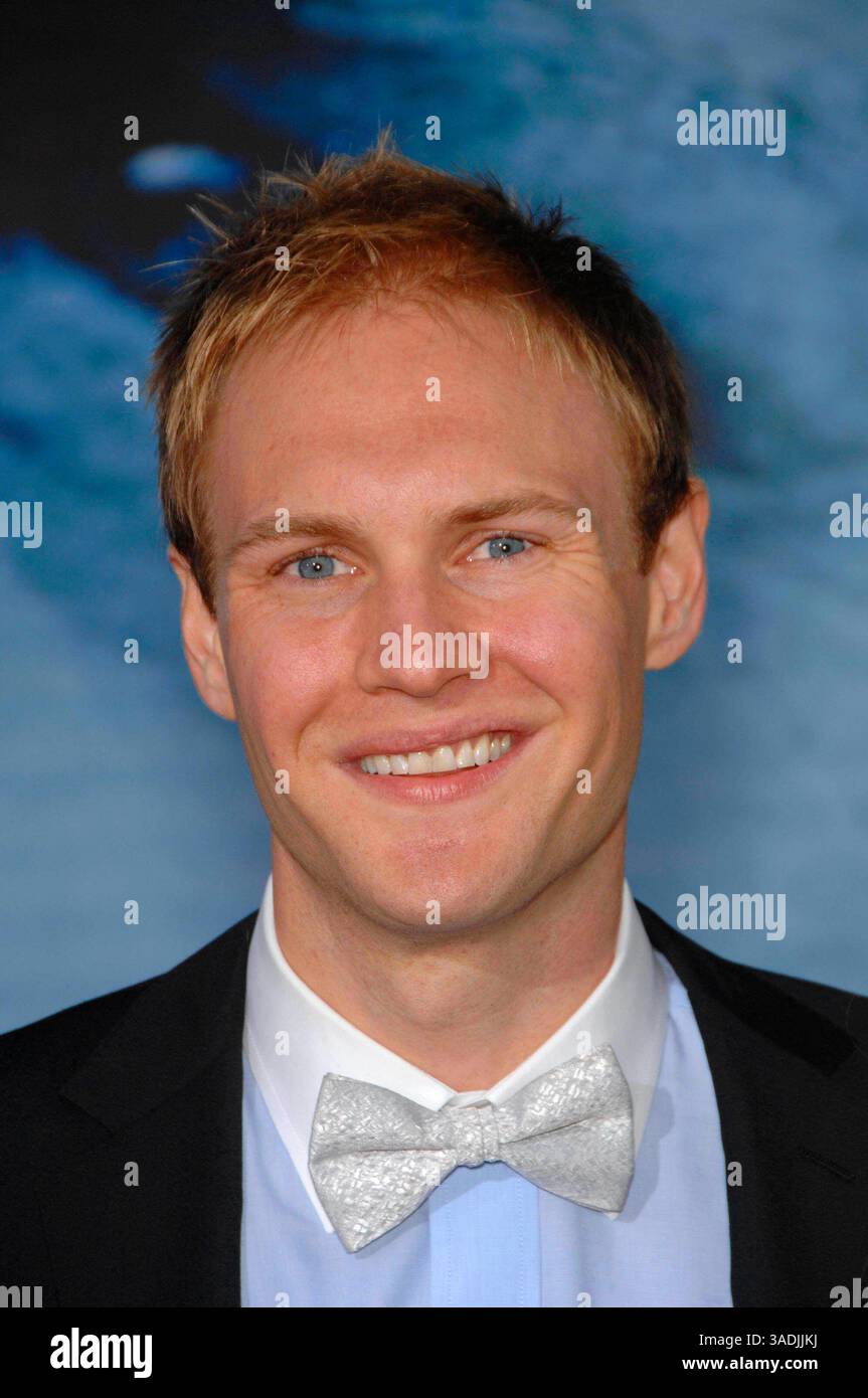 James ginty hi-res stock photography and images - Alamy