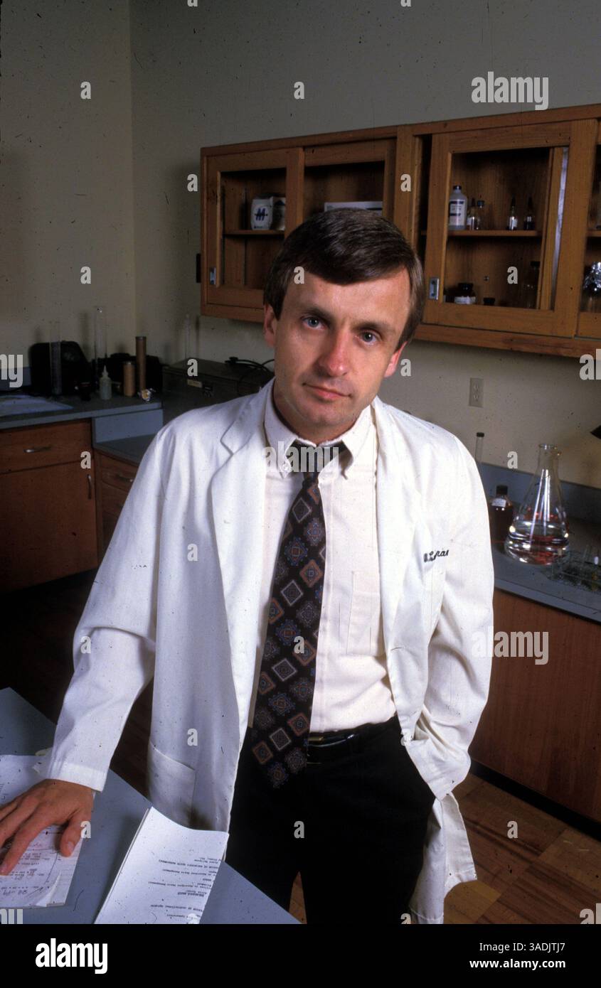 Dr james curran hi-res stock photography and images - Alamy