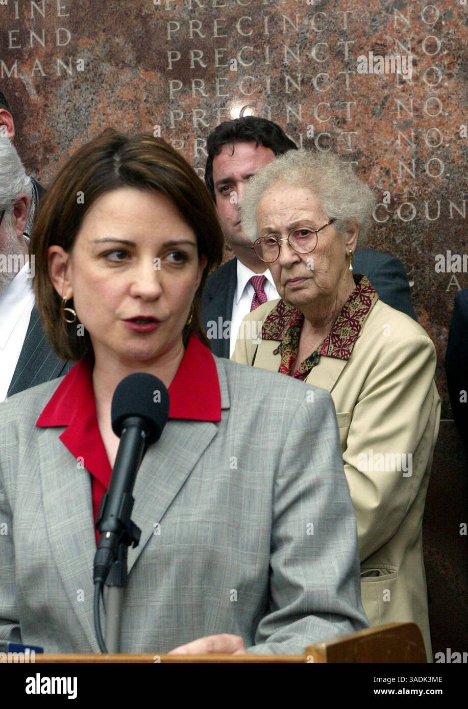 Mar 15, 2002; Houston, Texas, USA; JUTTA KENNEDY (R) the mother of ...