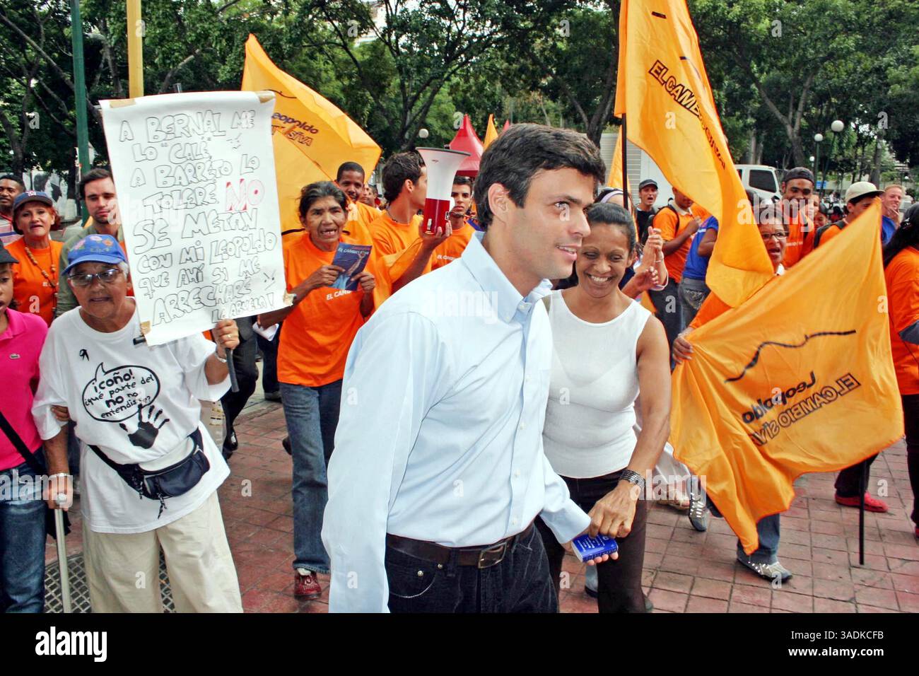 05/10/2007) El alcalde acudió a la Fiscalía a denunciar lo que denominó ...