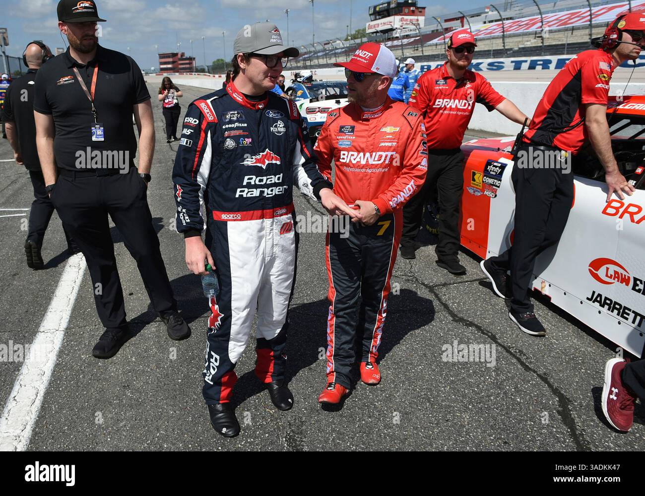 DARLINGTON, SC - APRIL 05: Sheldon Creed (#00 Haas Factory Team Road ...