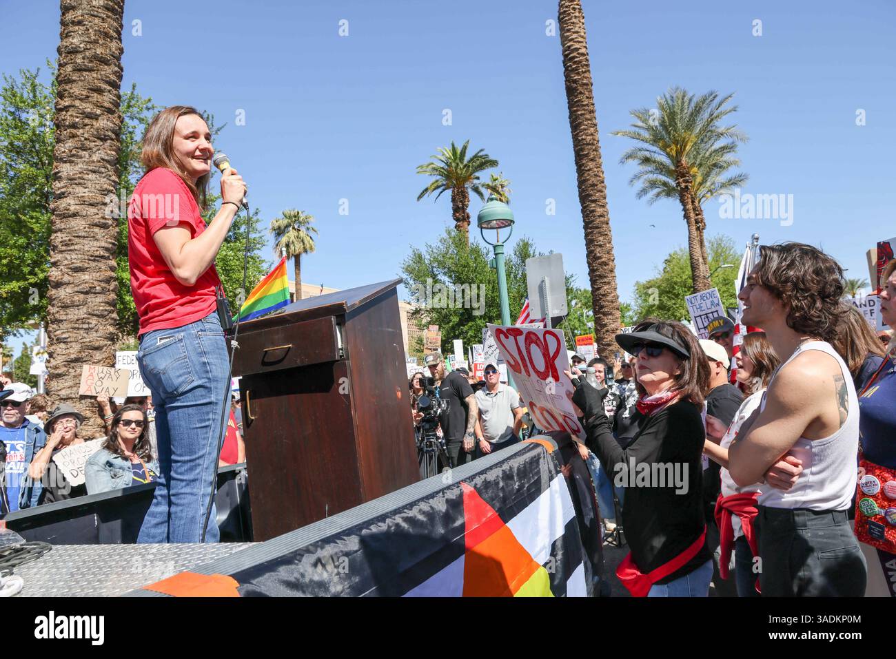 Phoenix, USA. 05th Apr, 2025. Emily Kirkland speaks to the crowd at the ...
