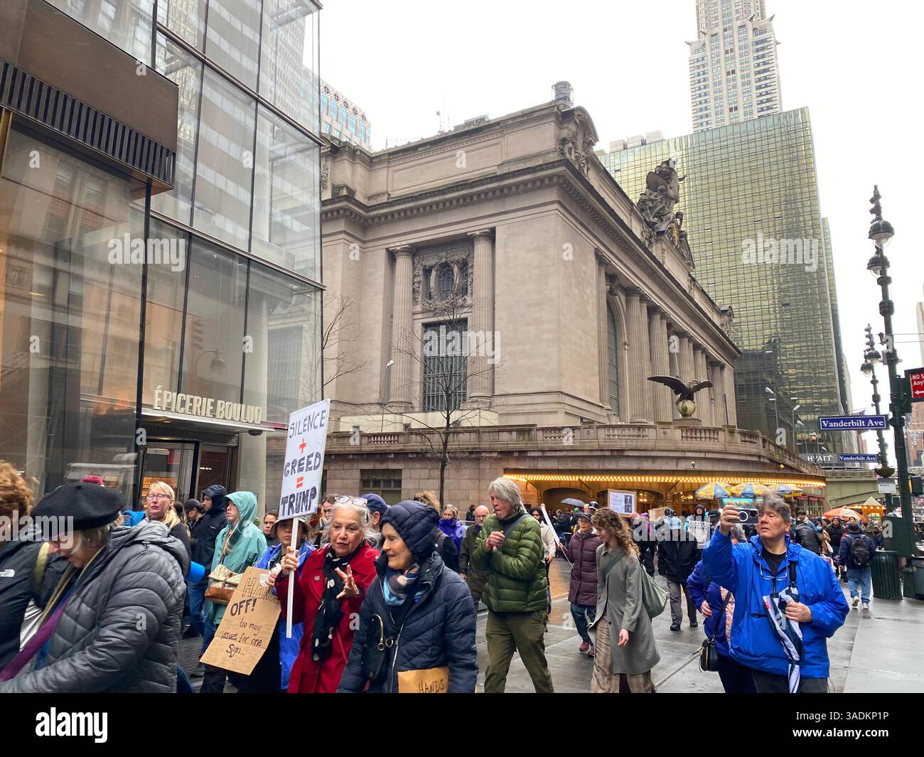 2025 hands off anti trump protests hi-res stock photography and images ...