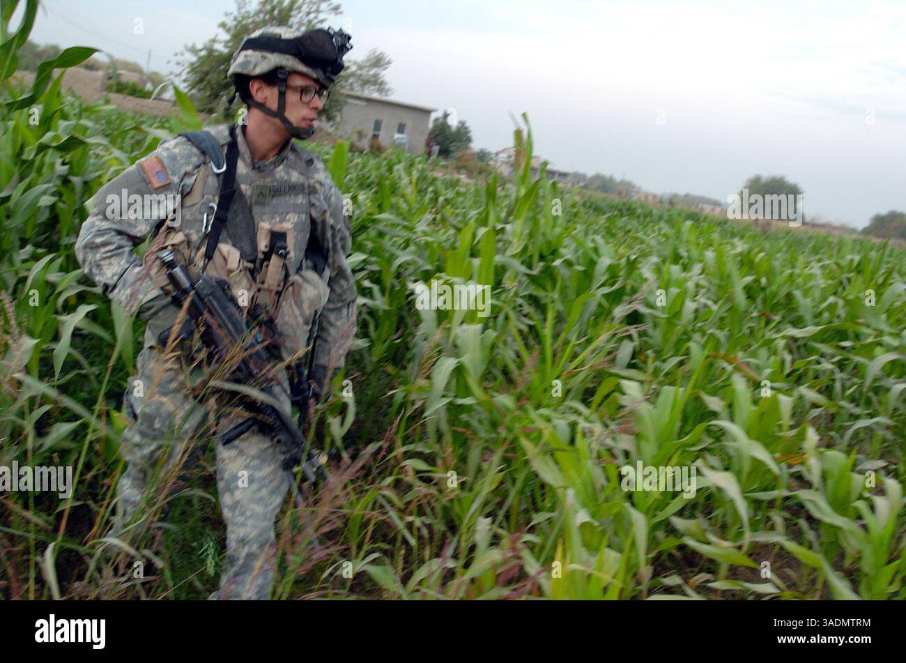 Nov 21, 2005; Bayji, IRAQ; Pvt. TIMOTHY GREENWOOD, an infantryman in ...