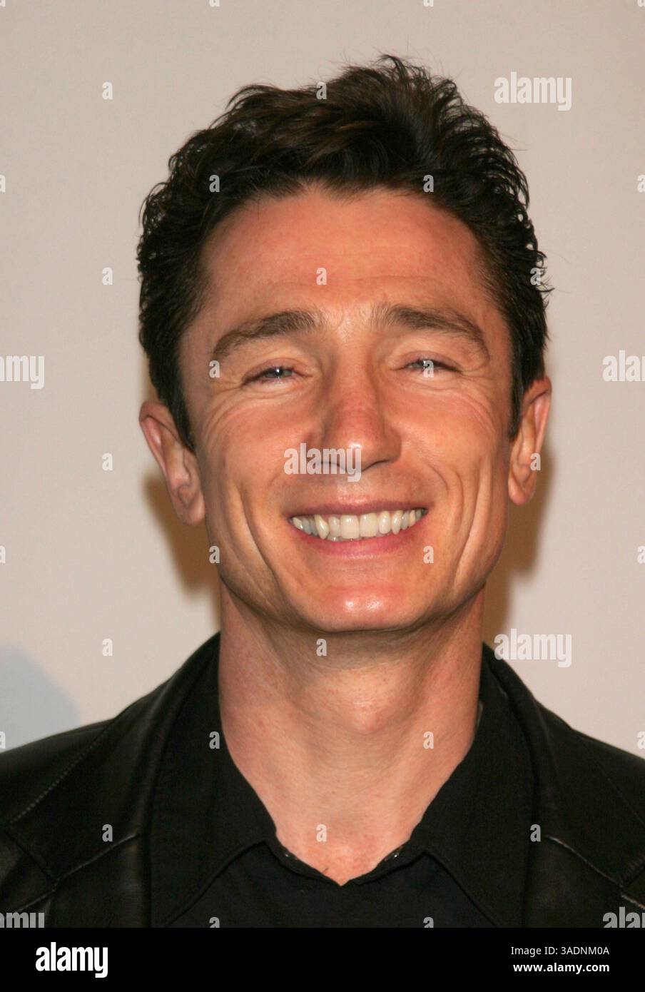 Dominic keating hi-res stock photography and images - Alamy