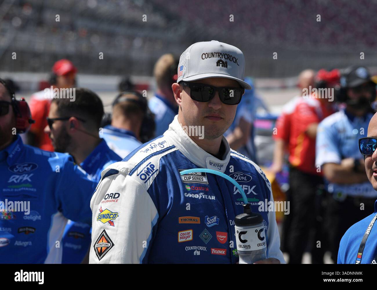 DARLINGTON, SC - APRIL 05: Ryan Preece (#60 RFK Racing Kroger/Country ...