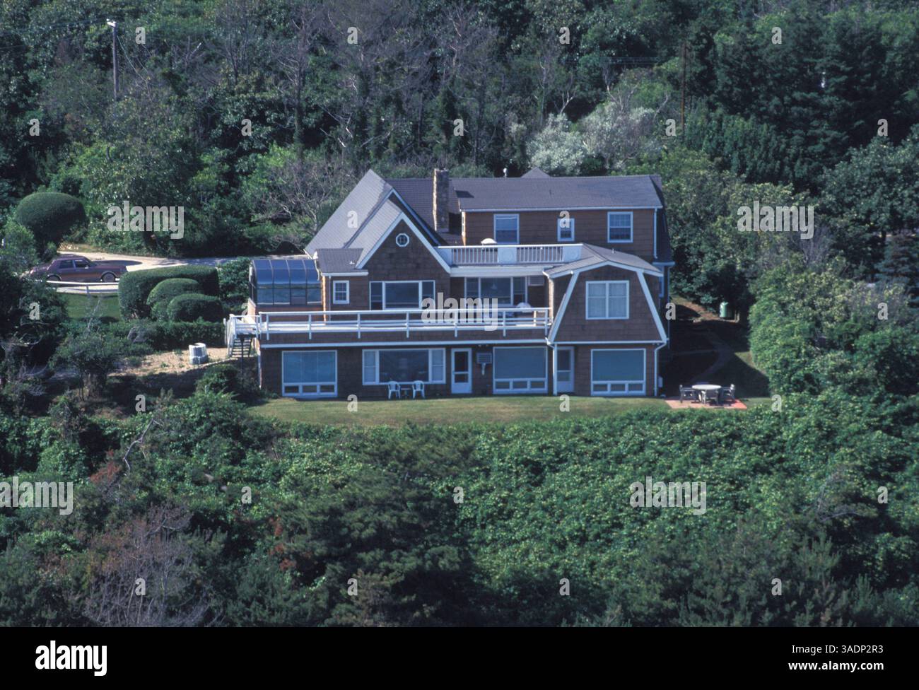 August 5, 1999 - Long Island, New York, USA - Scenes of the Hamptons ...