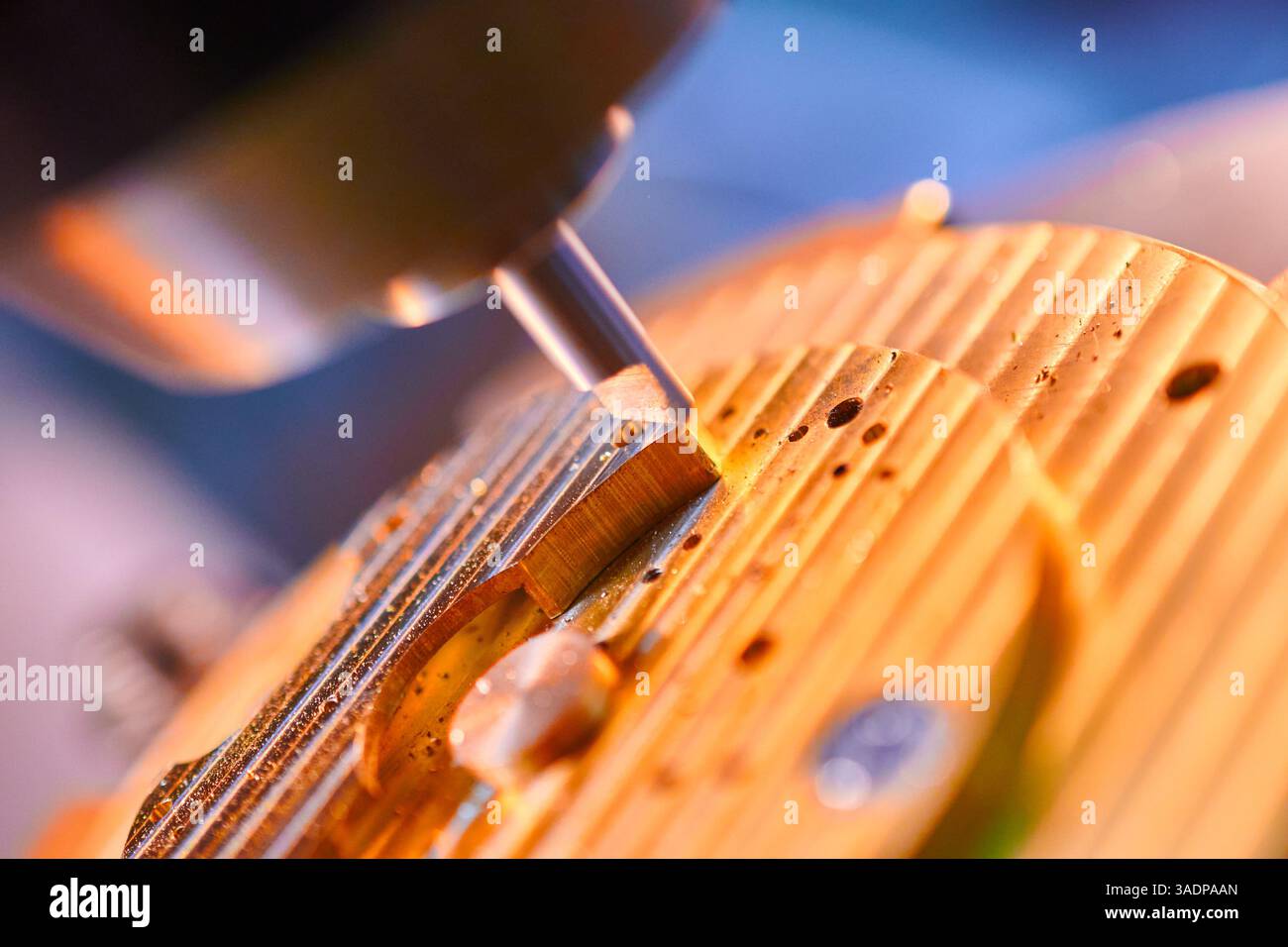 Precision milling in the manufacturing process of clockwork mechanisms ...