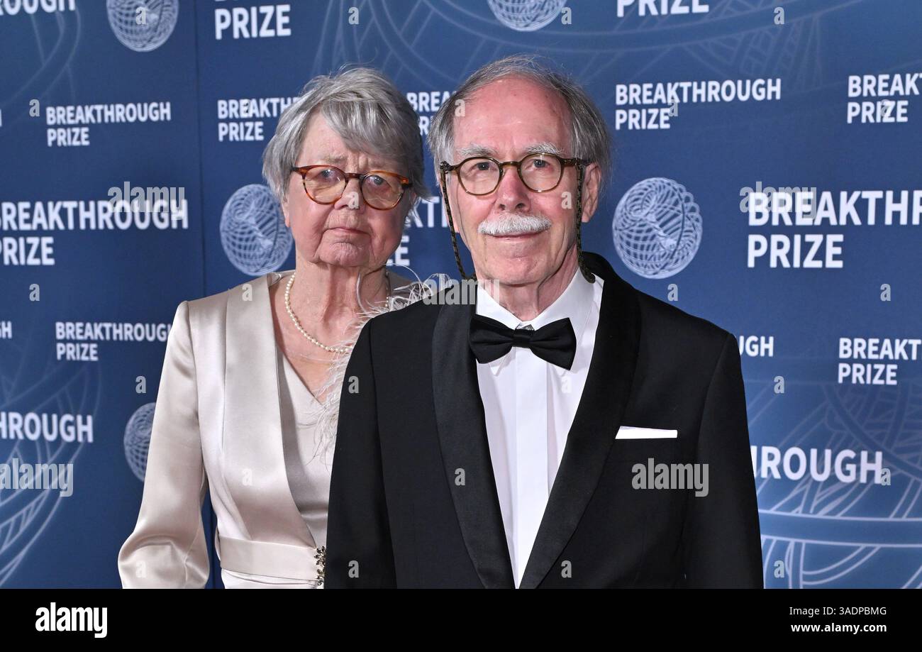 Dr. Gerard 't Hooft arriving at the 11th Breakthrough Prize Ceremony ...