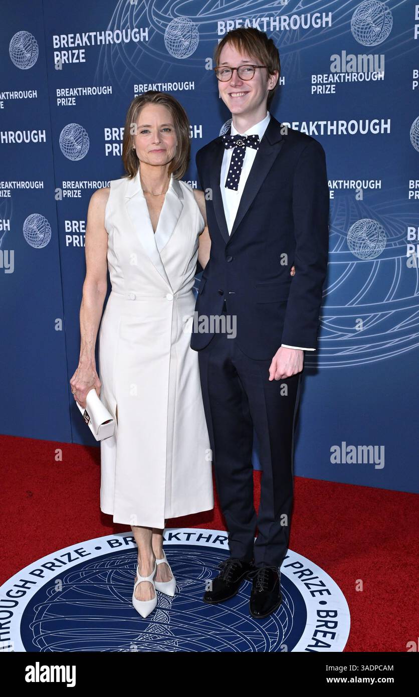 Jodie Foster and Kit Bernard Foster arriving at the 11th Breakthrough ...