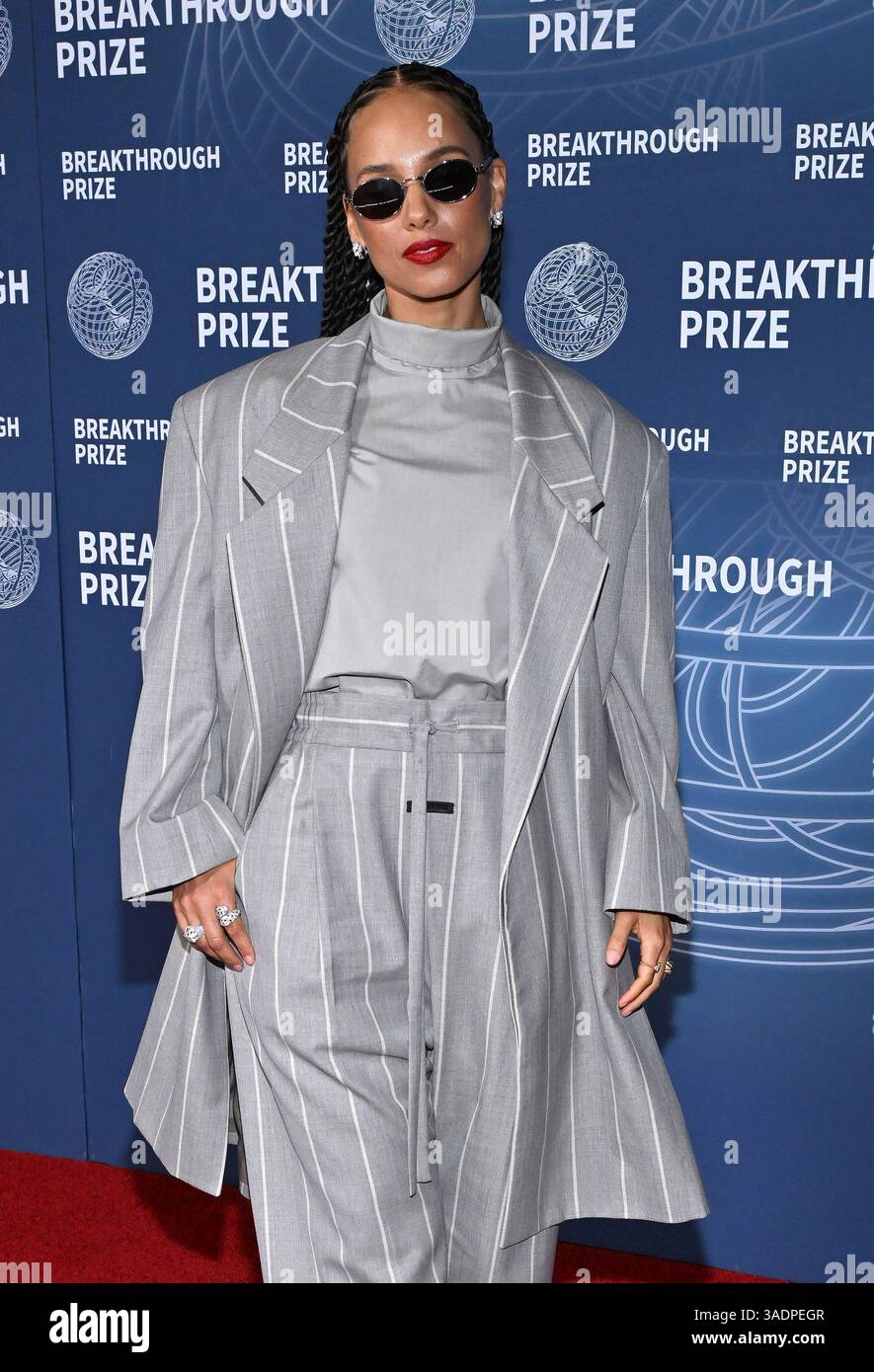 Santa Monica, USA. 05th Apr, 2025. Alicia Keys arriving at the 11th ...