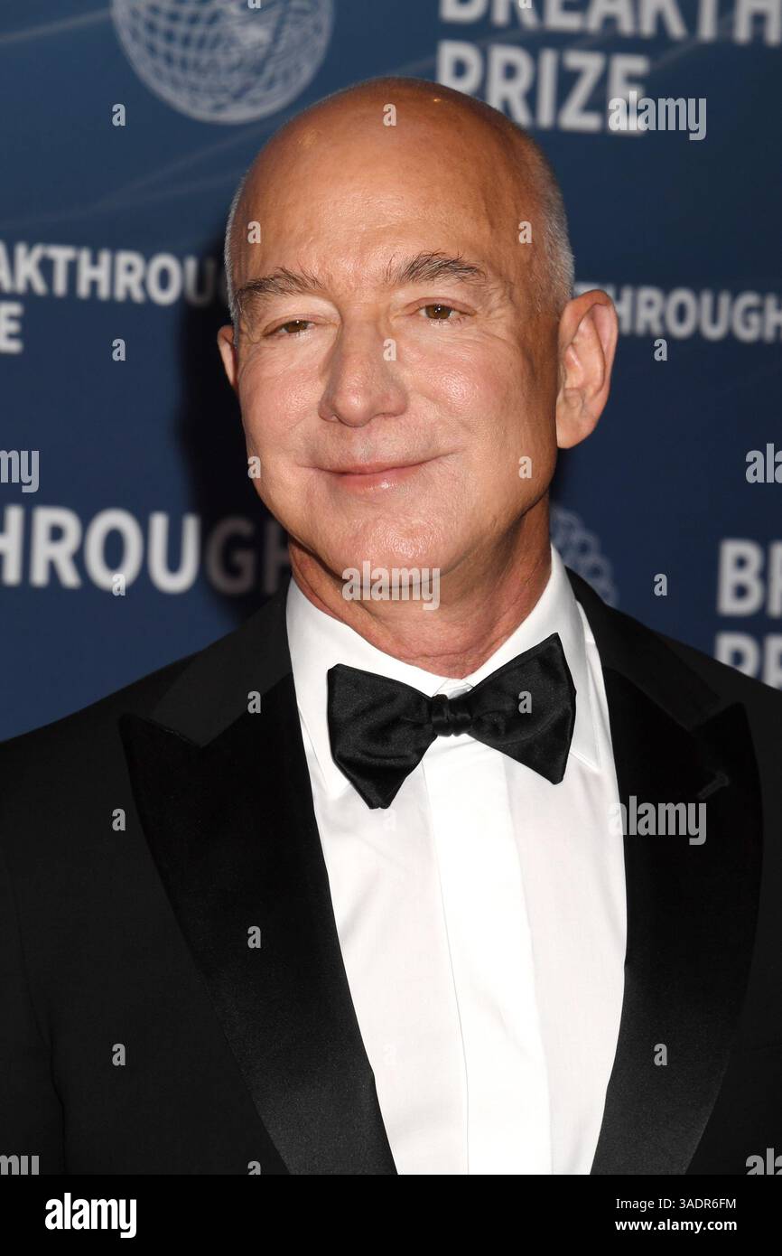 Santa Monica, Ca. 05th Apr, 2025. Jeff Bezos at the 11th Breakthrough ...