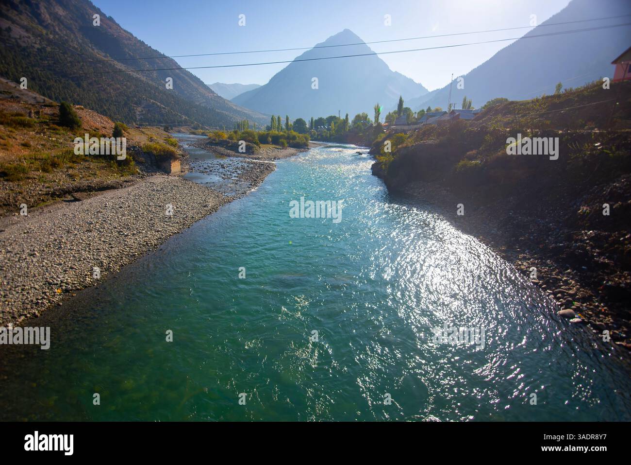 habba khatoon peak and kishanganga river in same frame in Gurez Valley ...