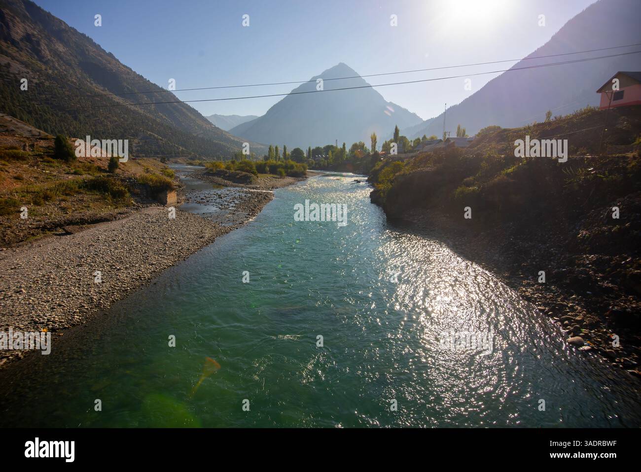 habba khatoon peak and kishanganga river in same frame in Gurez Valley ...