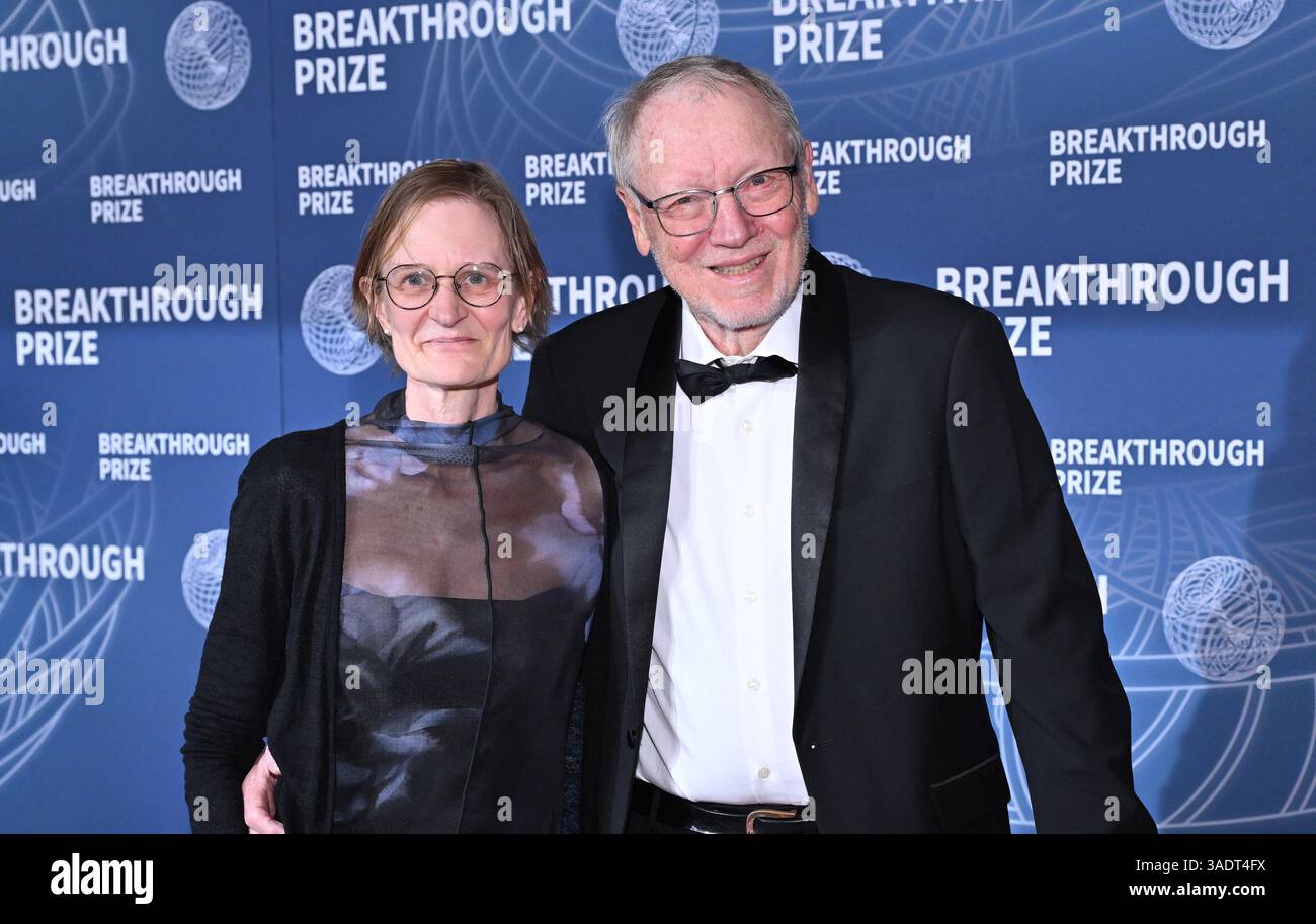 Santa Monica, USA. 05th Apr, 2025. Dr. Jens Juul Holst arriving at the ...