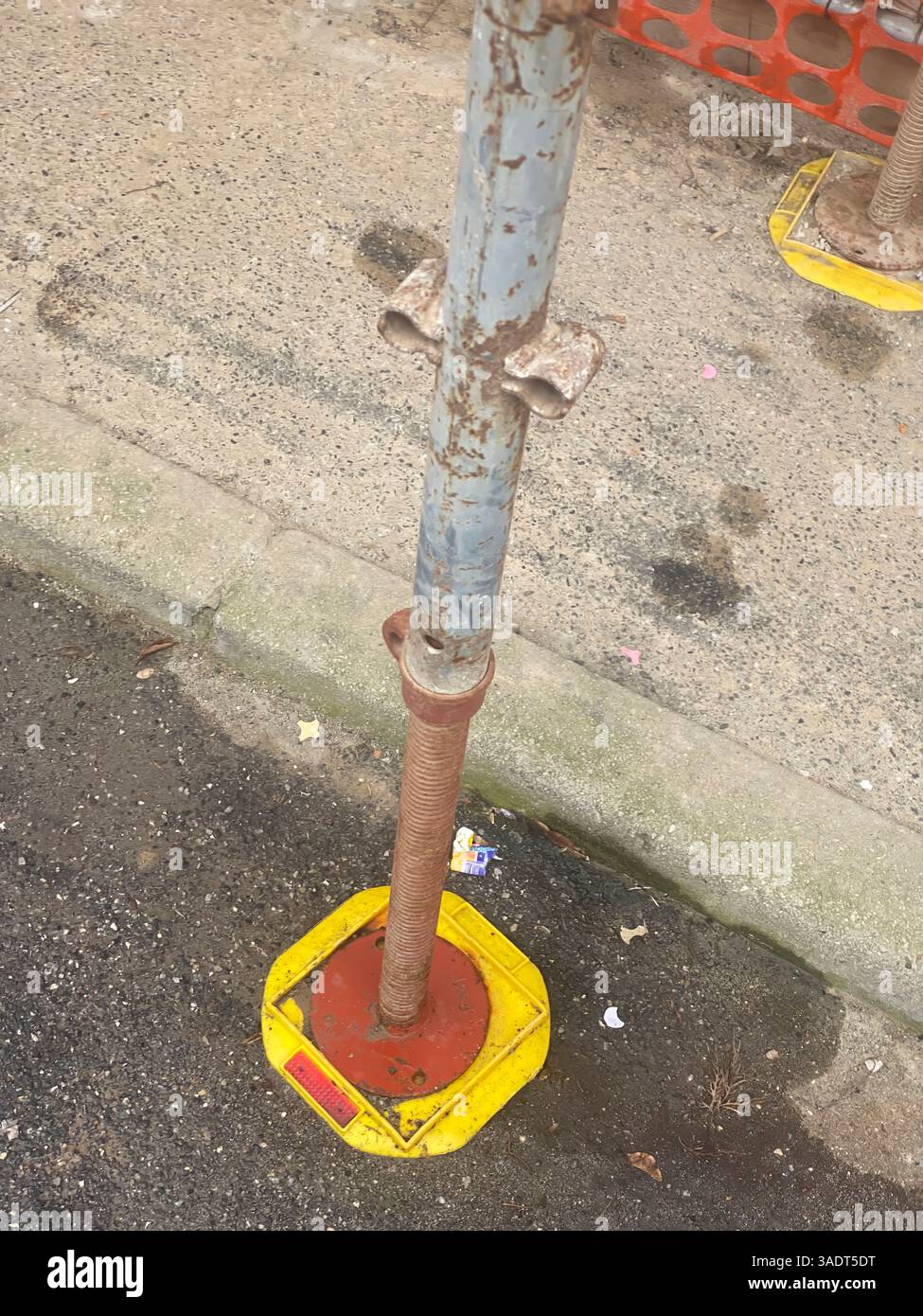 Cremona, Italy March 9th 2025 Weathered steel acrow prop bracing ...