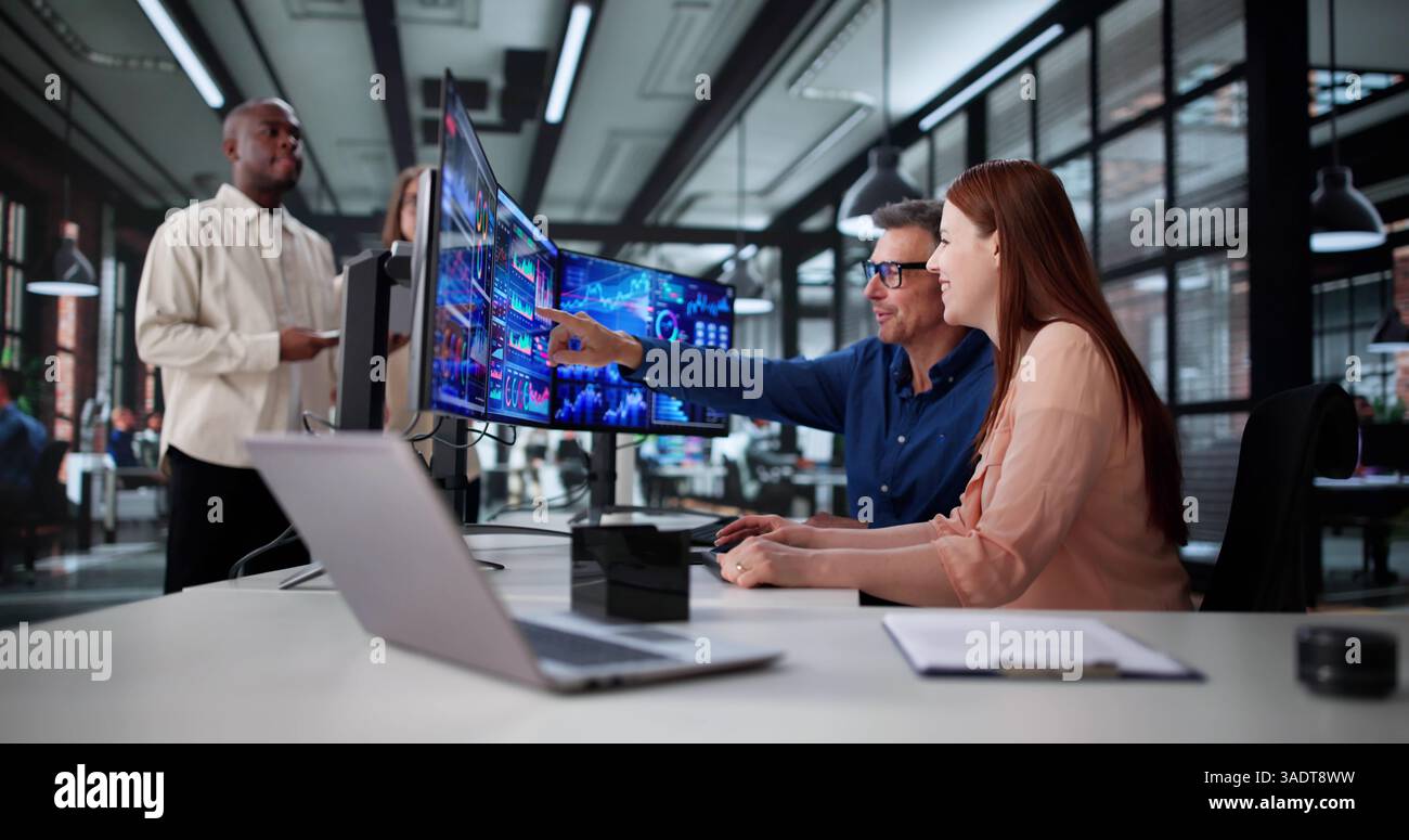 Analyzing Business Data Performance With Diverse Team Using Analytics ...