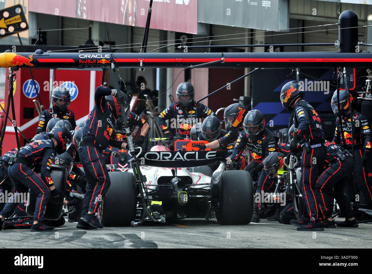 Red bull 2025 japan pit stop hi-res stock photography and images - Alamy