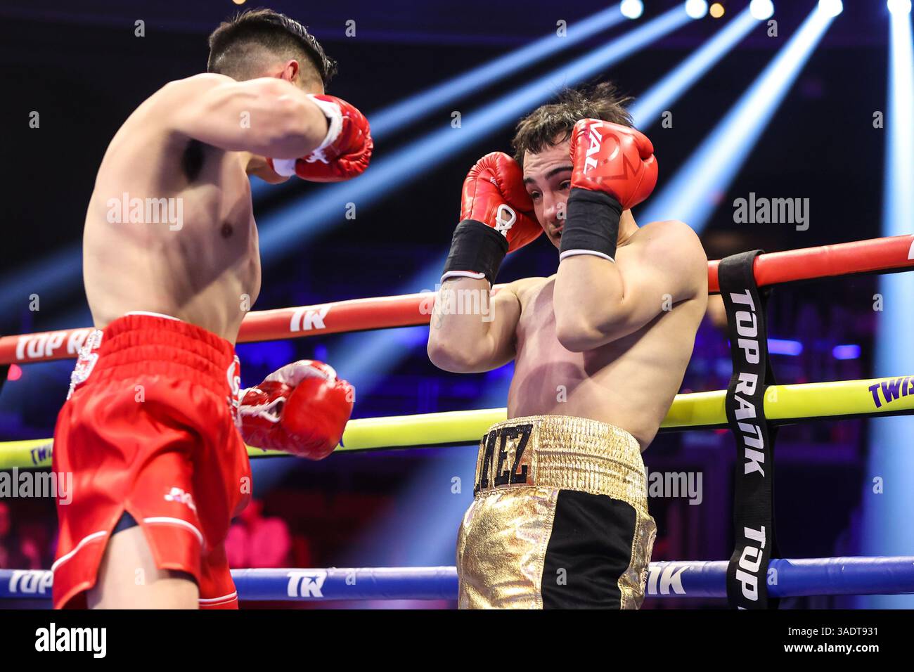 April 5, 2025: (L-R) Junior Welterweight Sammy Contreras Jr. punches ...