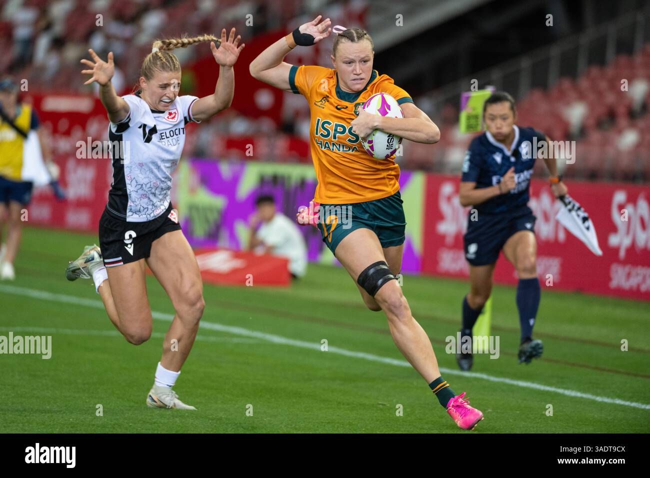 SINGAPORE, SINGAPORE. APRIL 5th 2025 HSBC Singapore 7s Rugby Australia ...