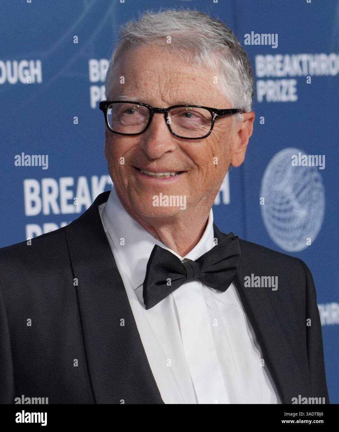 Bill Gates arrives at the 11th Breakthrough Prize Ceremony held at the ...