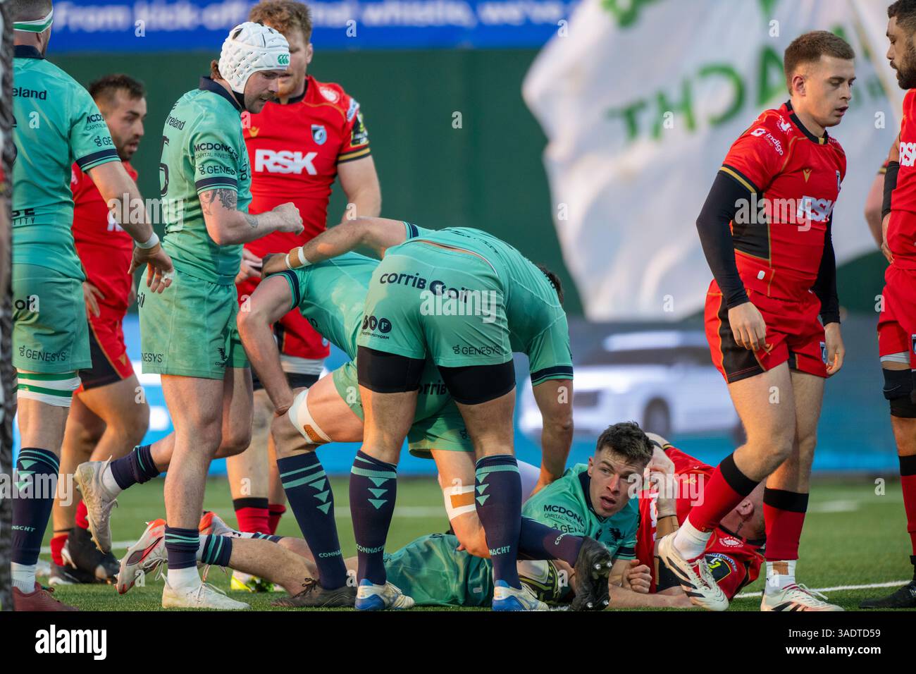 Galway, Ireland. 05th Apr, 2025. Matthew Devine of Connacht scores a ...