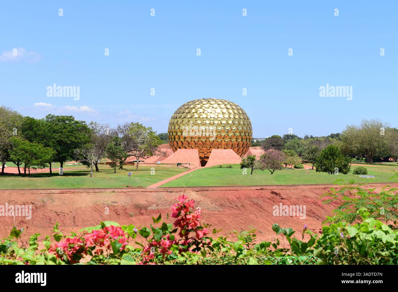 The Matrimandir at Auroville, Pondicherry, India Stock Photo - Alamy