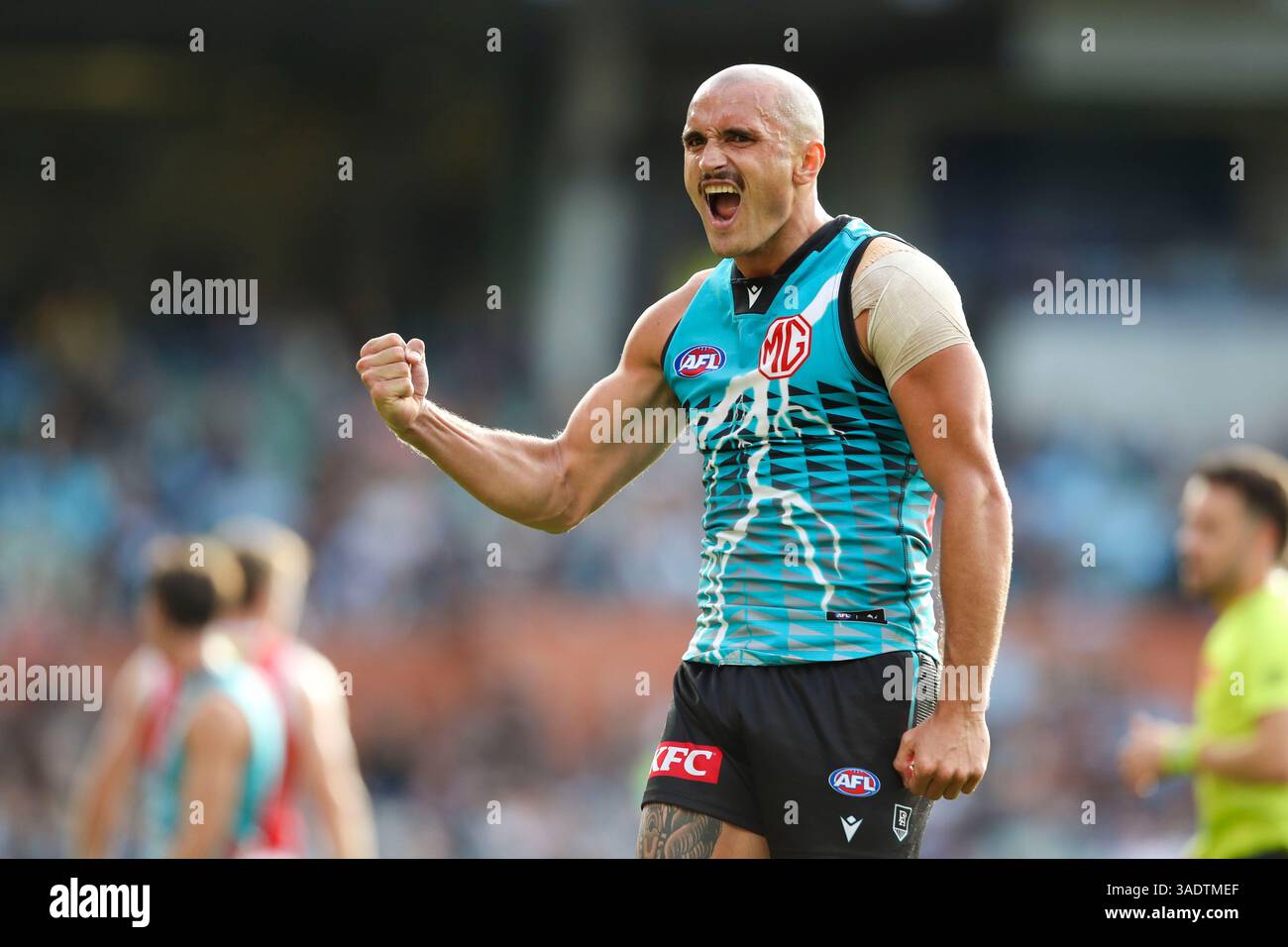 Adelaide, Australia. 06th Apr, 2025. Sam Powell-Pepper of the Power ...
