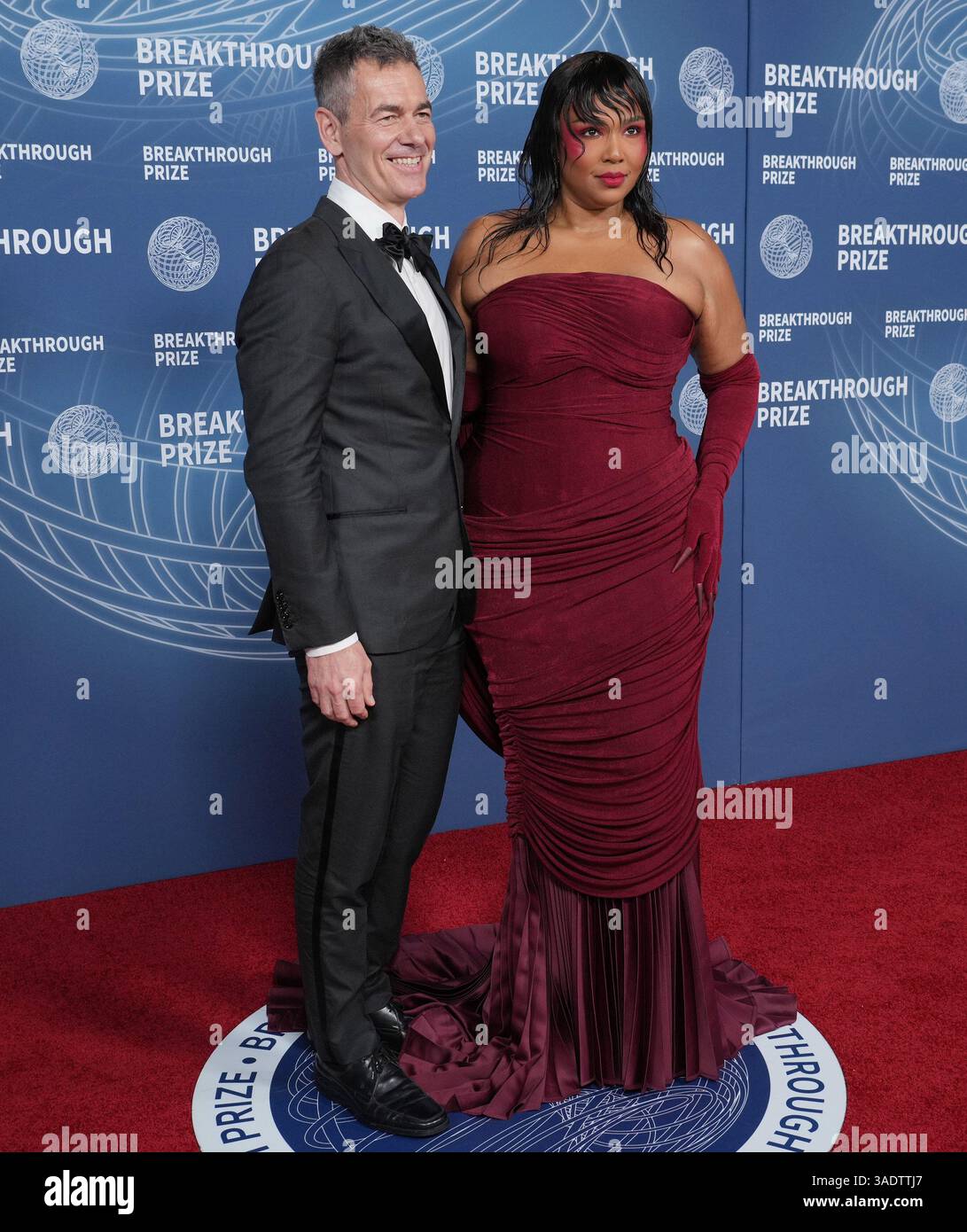 (L-R) Robert Kyncl and Lizzo at the 11th Breakthrough Prize Ceremony held at the Santa Monica ...
