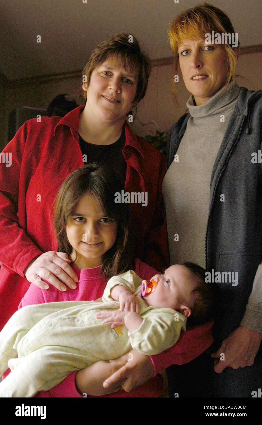 Apr 24, 2003; New Albany, Indiana, USA; Six-year-old Kinsey Morrison ...